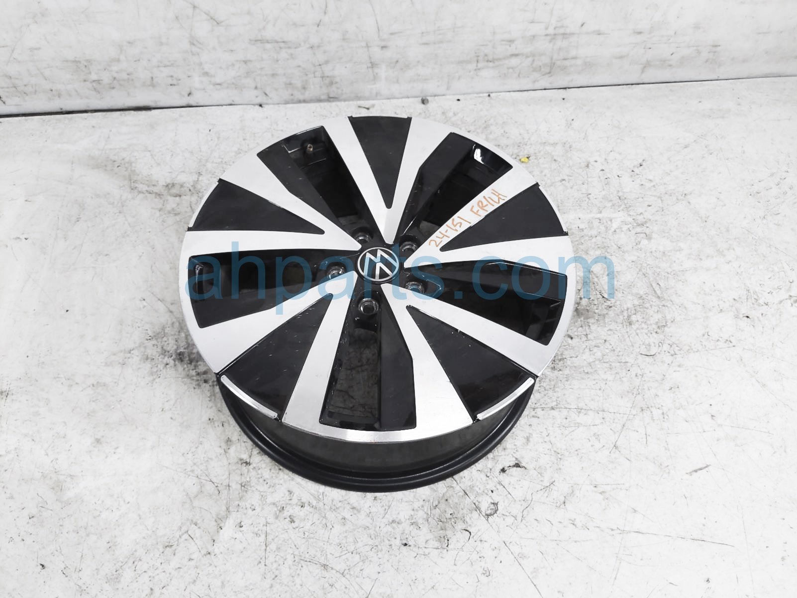 Sold 2022 Volkswagen Taos Front Driver Wheel / Rim 2GJ-601-025-H-AX1,