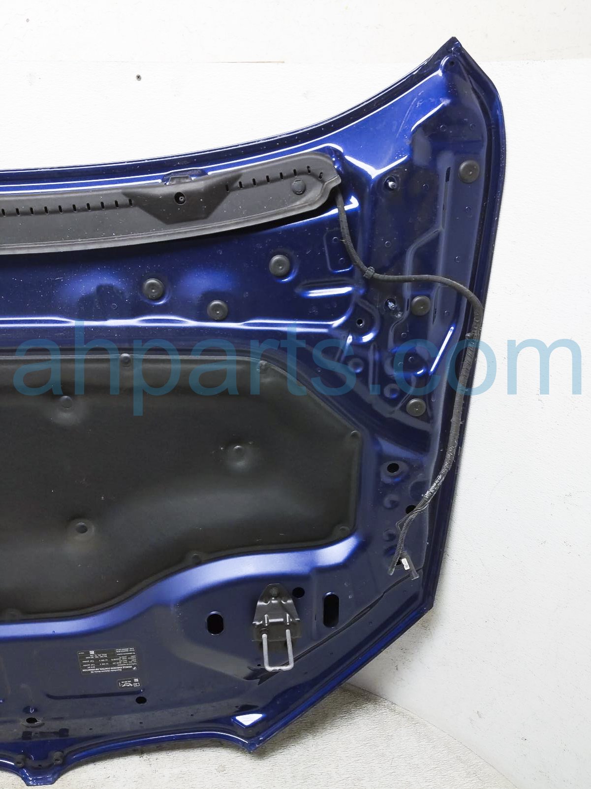 Sold 2018 BMW X1 Hood - Blue C10 41-00-7-463-772,