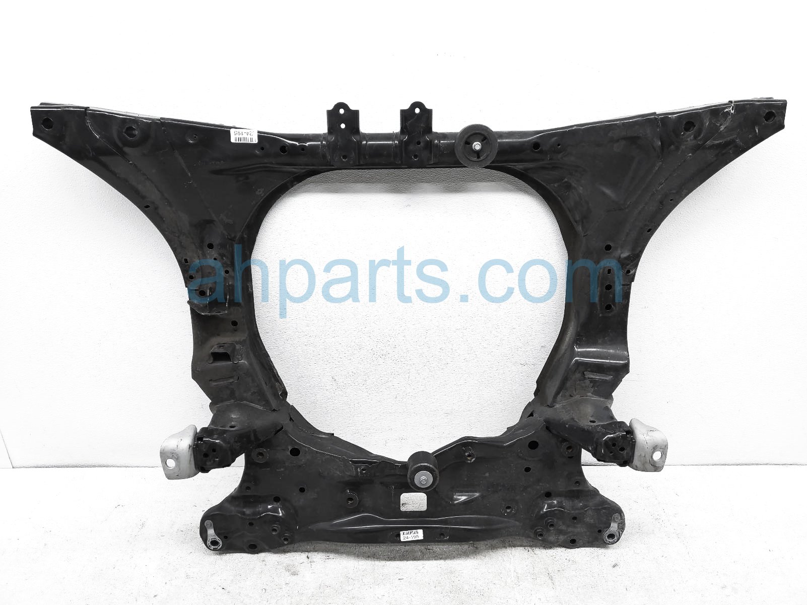Sold 2022 Acura MDX Crossmember Front Engine Sub Frame / Cradle 50210 ...
