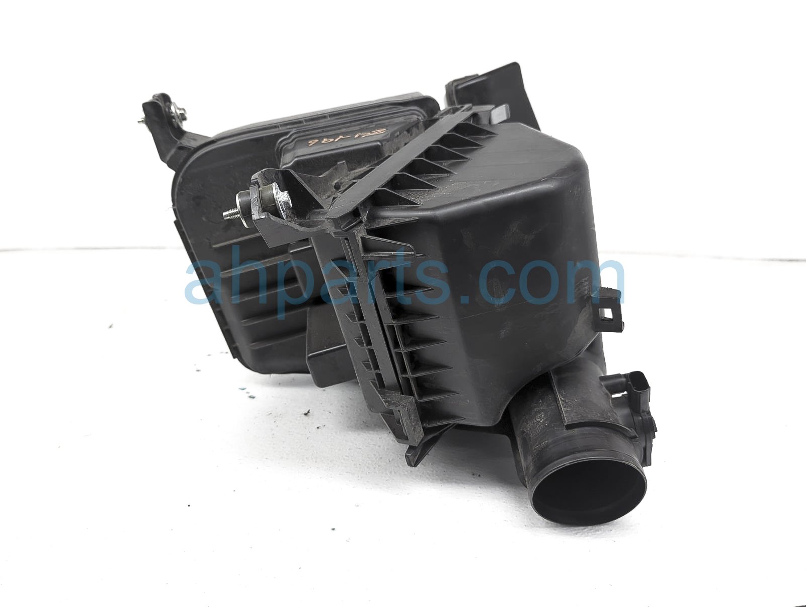 Sold 2023 Honda HR-V Air Cleaner Intake Box 17210-64S-A01