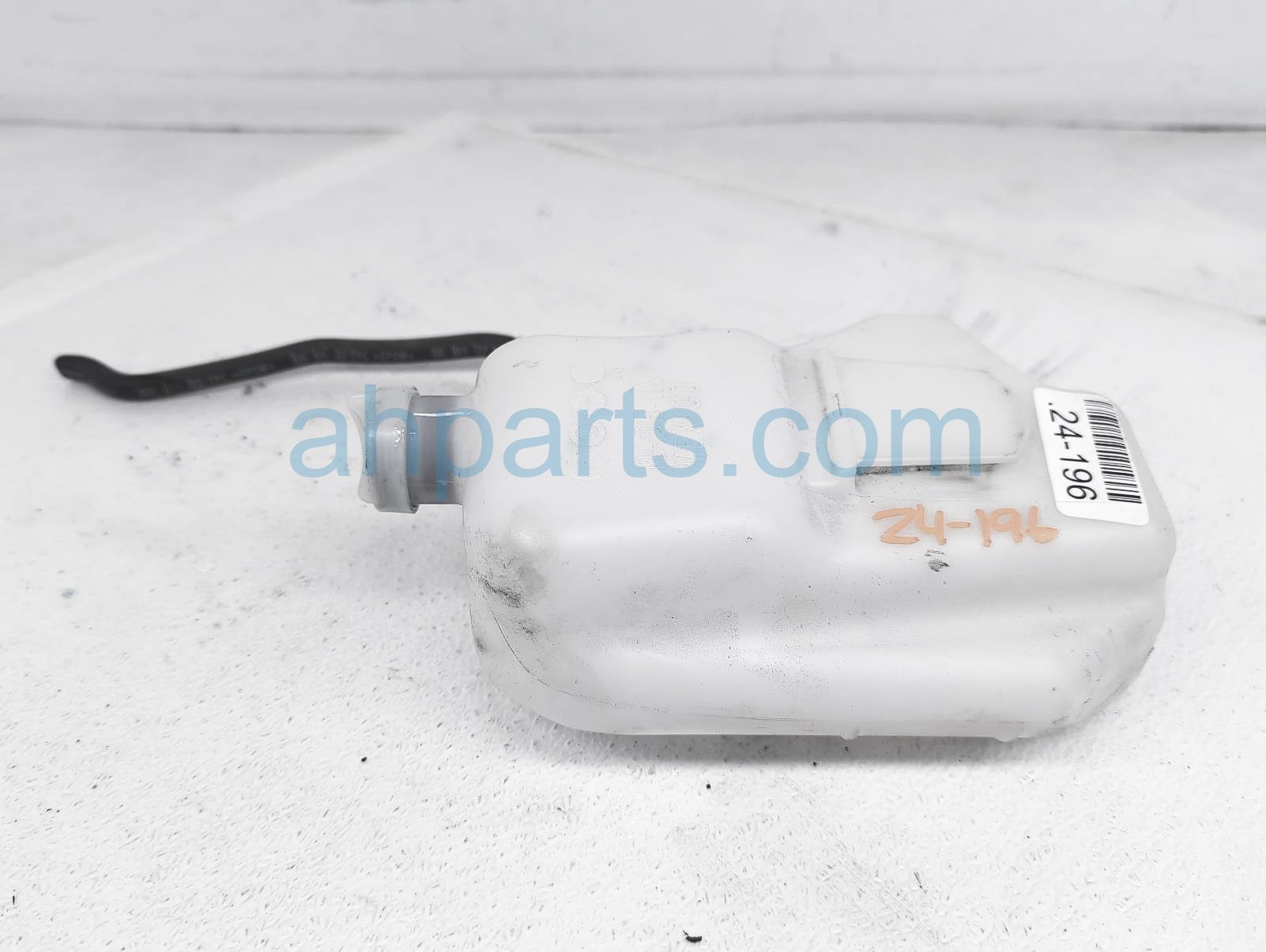 Sold 2023 Honda HR-V Coolant Overflow Reservoir Tank 19101-64A-A00