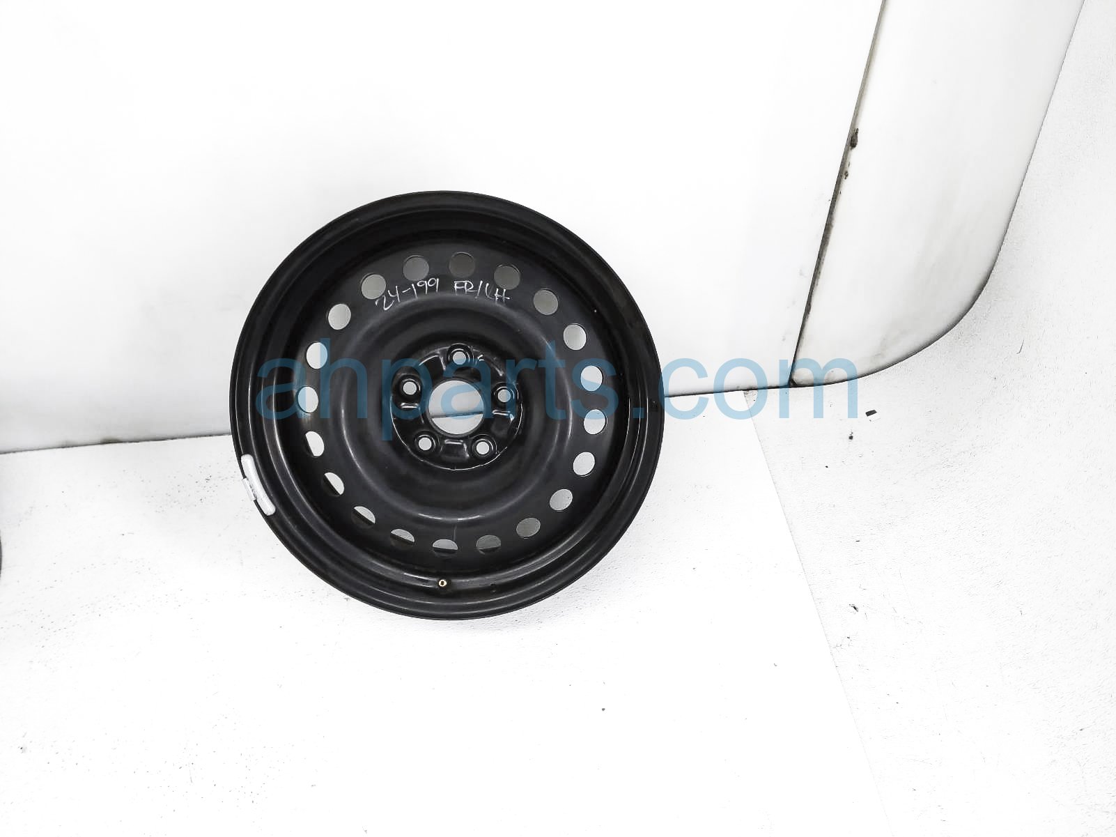 Sold 2024 Honda CR-V Front Driver Wheel / Rim 42700-3A0-A01,