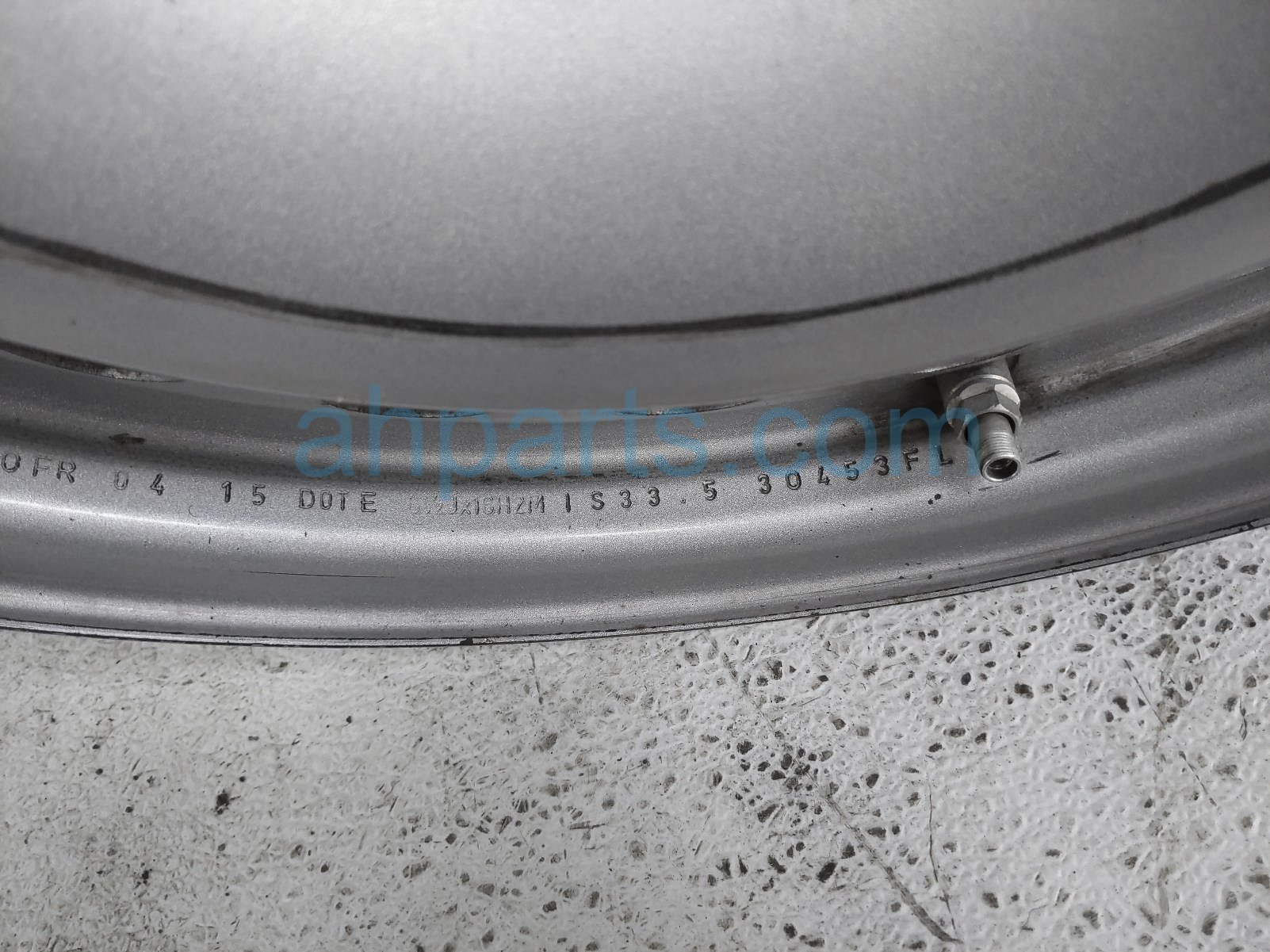 Sold 2015 Dodge Promaster City Rear Passenger Wheel / Rim 68263170AA