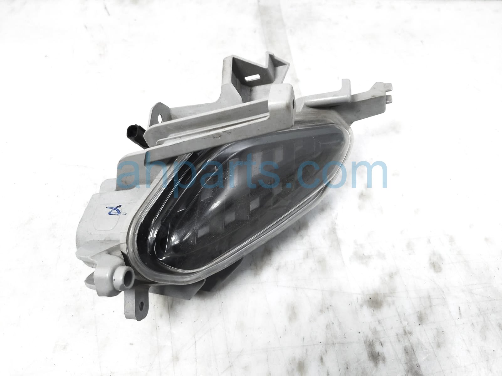 Sold 2017 Mazda MX-5 Front Driver Led Fog Lamp / Light NA6W-51-070E,