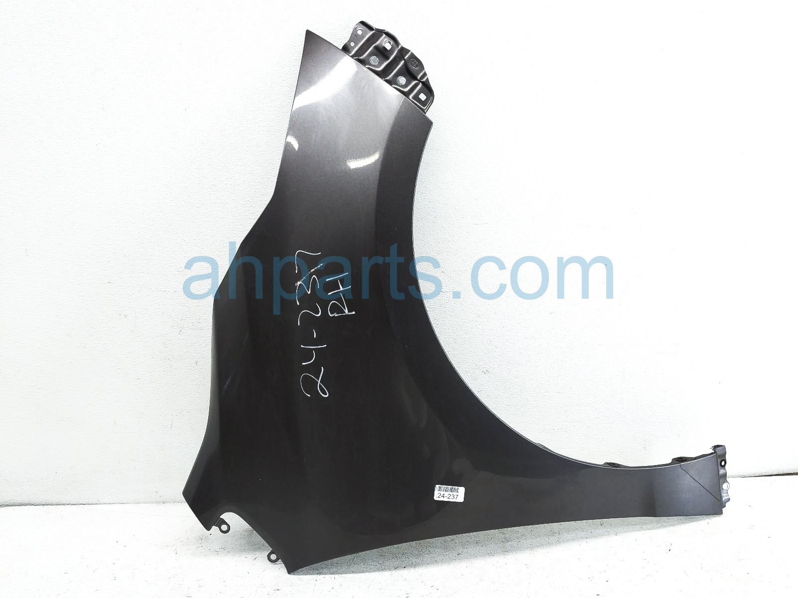 Sold 2021 Toyota Sienna Front Passenger Fender - Grey 53811-08090,