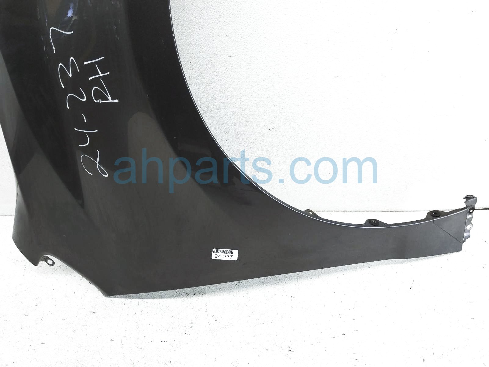 Sold 2021 Toyota Sienna Front Passenger Fender - Grey 53811-08090,