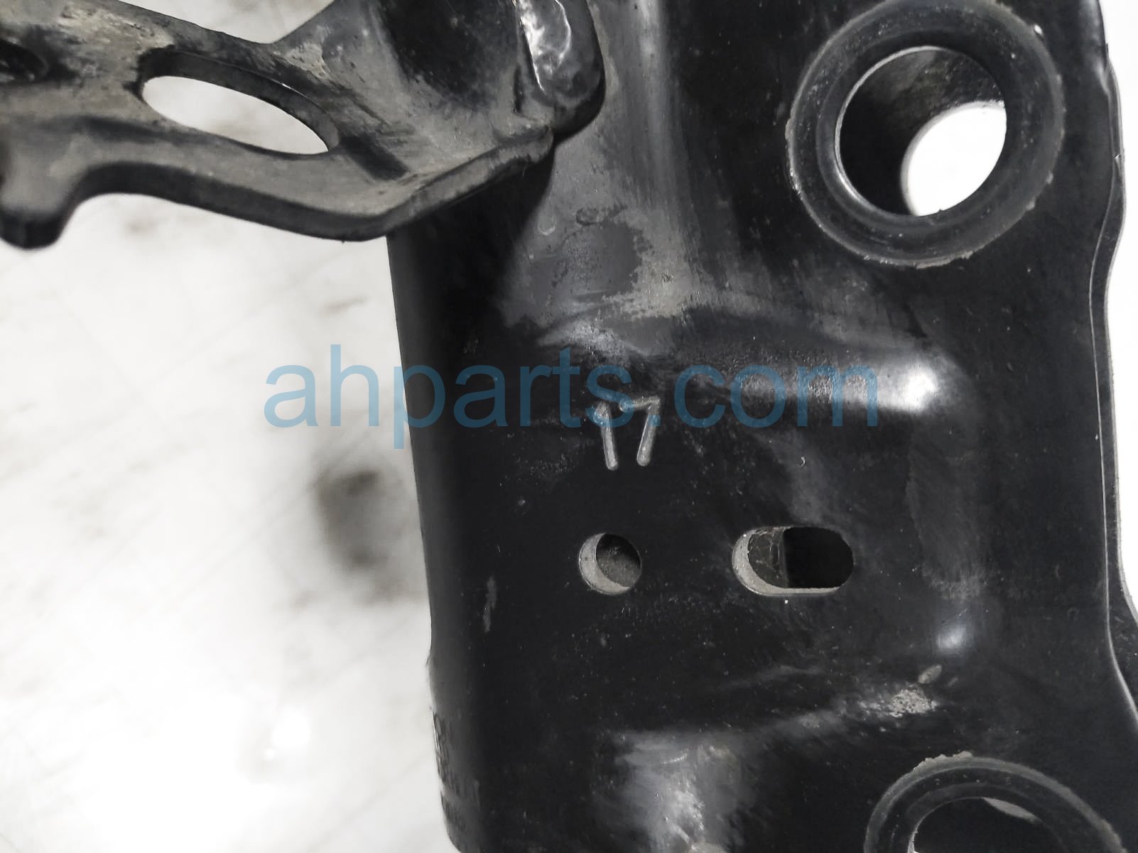 Sold 2021 Toyota Sienna Front Driver Strut + Spring 48520-8Z319,