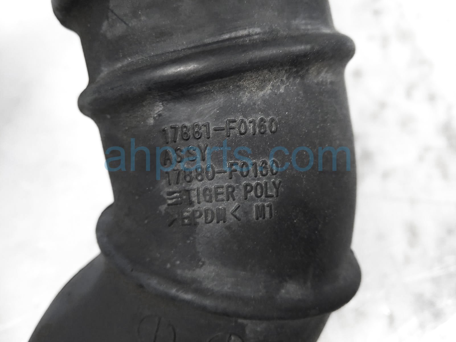 2021 Toyota Sienna Air Cleaner Intake Tube 17881-F0160,