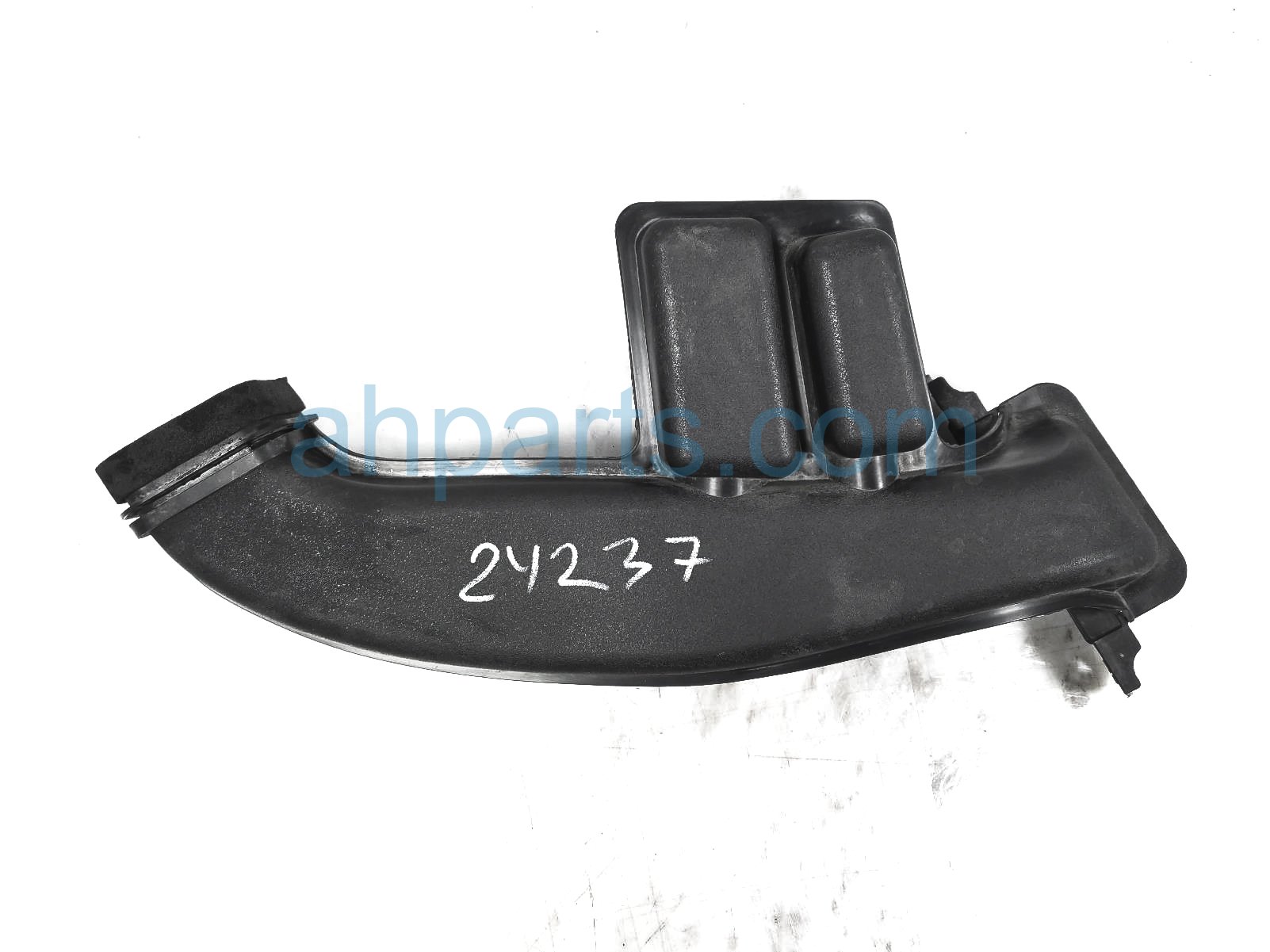 2021 Toyota Sienna Intake Air Cleaner Inlet Duct 17750-F0190,