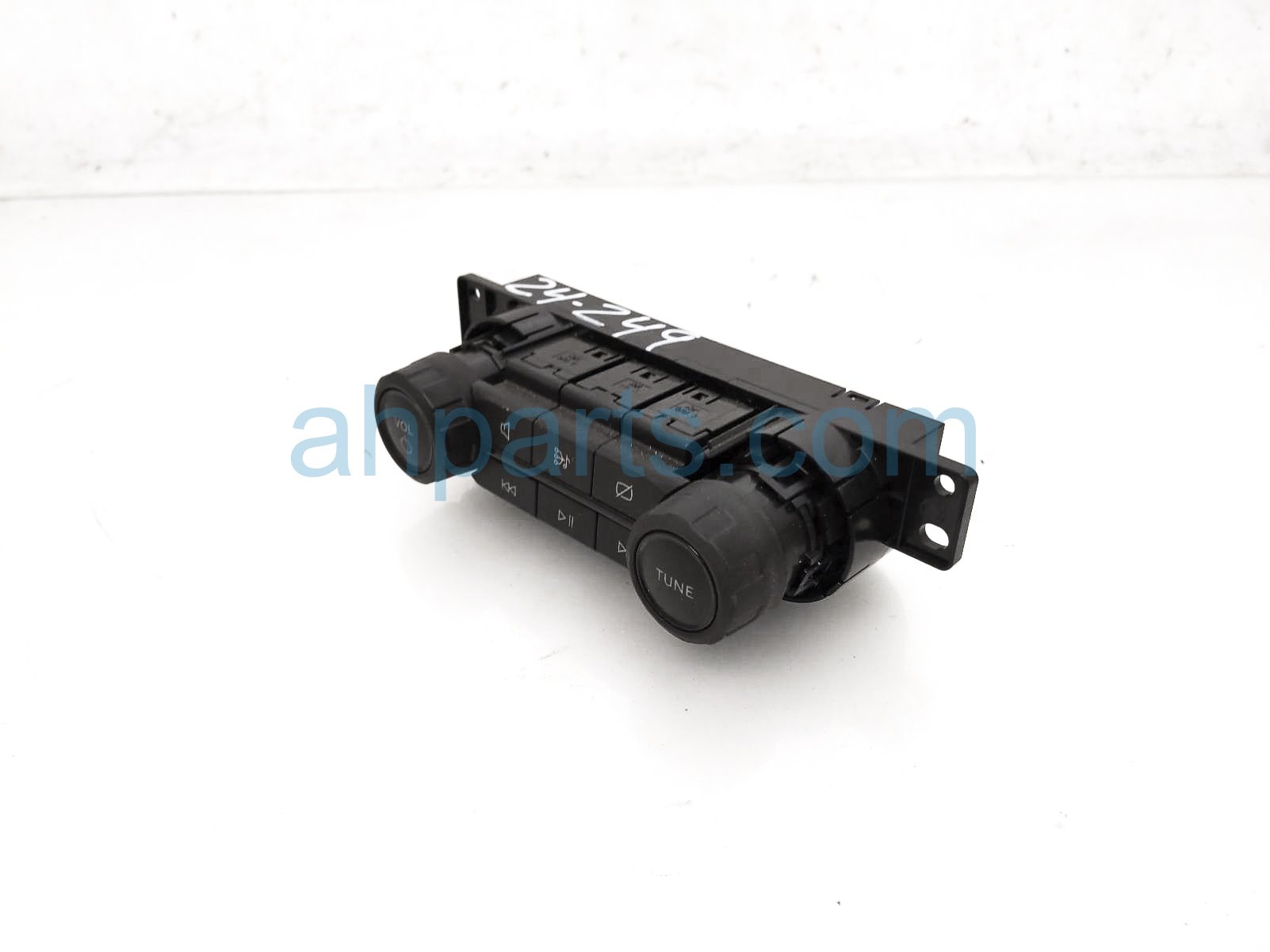 Sold 2022 Ford F150 Audio Control Panel - Dash Mtd NL3T-18K811-BAW,