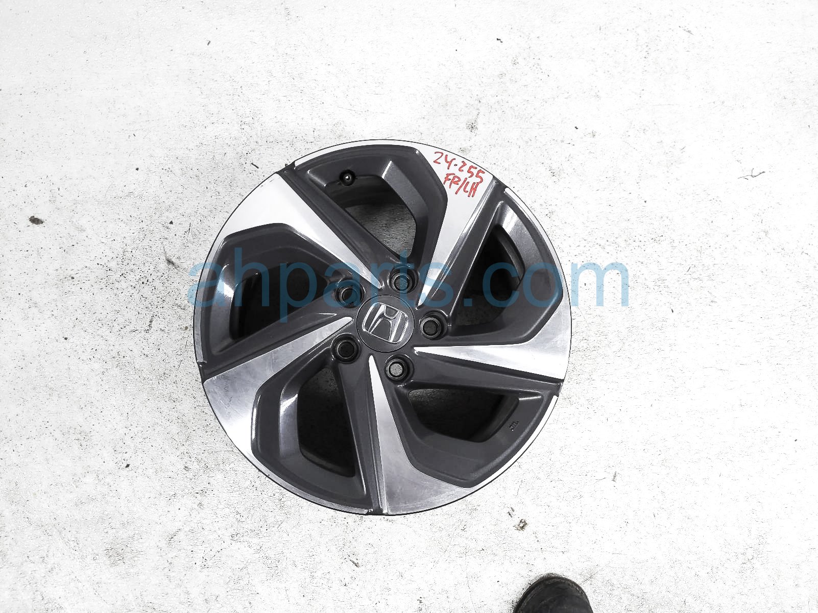 2019 Honda Insight Front Driver Wheel / Rim 42700-TXM-A82,