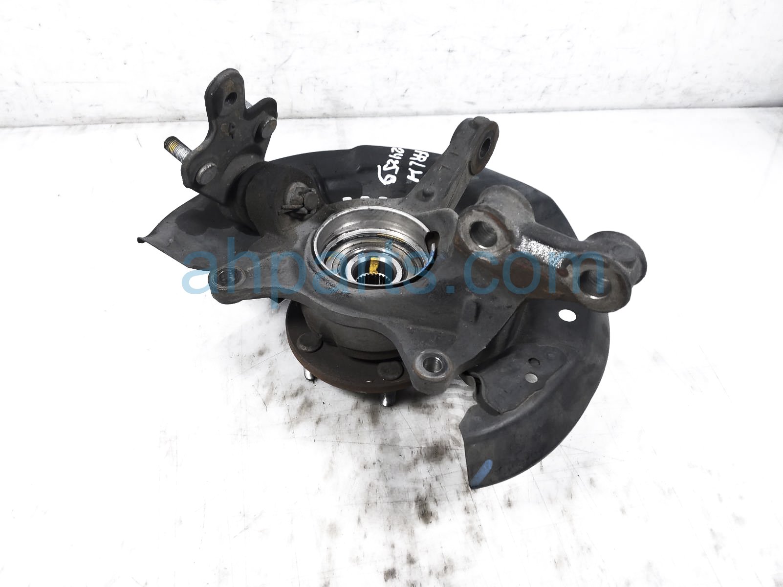 Sold 2011 Toyota Venza Front Driver Spindle Knuckle Hub 43212-0T010,