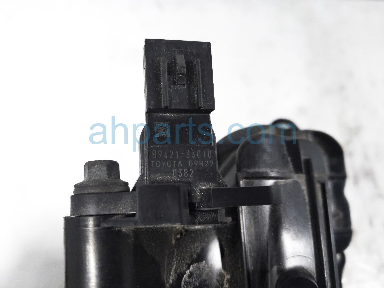 Sold 2019 Toyota Corolla Intake Manifold - 2.0l 17120-F2010,