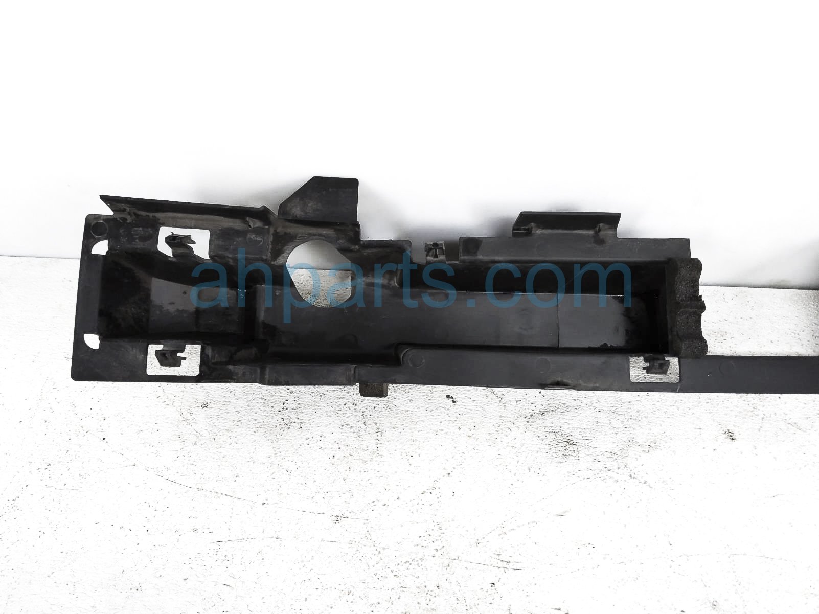 Sold 2022 Nissan Sentra Reinforcement Bar / Beam Front Bumper Energy ...