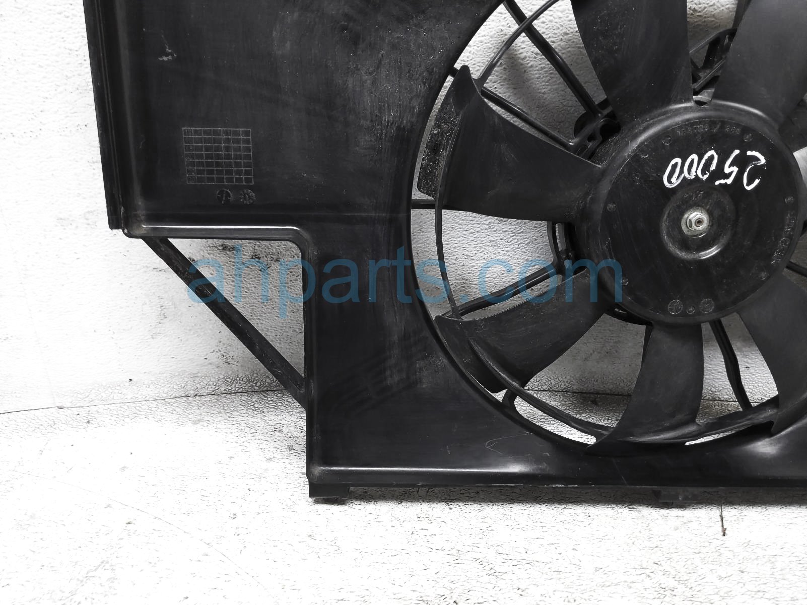 Sold 2018 Honda Accord Cooling Radiator Fan Assembly - Hybrid 19015-6C1 ...