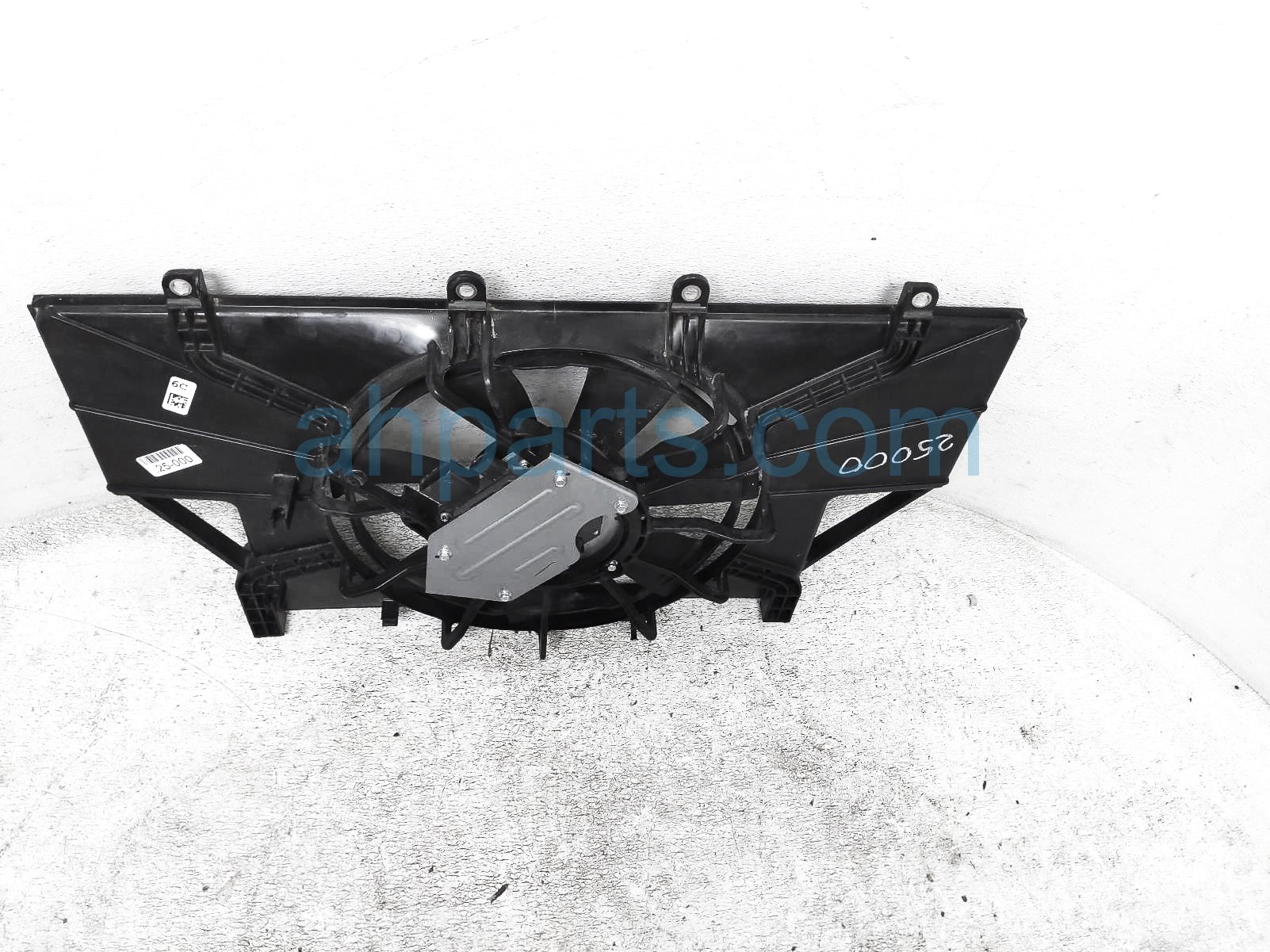 Sold 2018 Honda Accord Cooling Radiator Fan Assembly - Hybrid 19015-6C1 ...