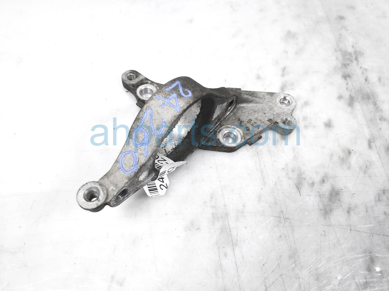 Sold 2017 Honda Ridgeline Jack Shaft Bearing Support Mount 44512-SZA-A00,