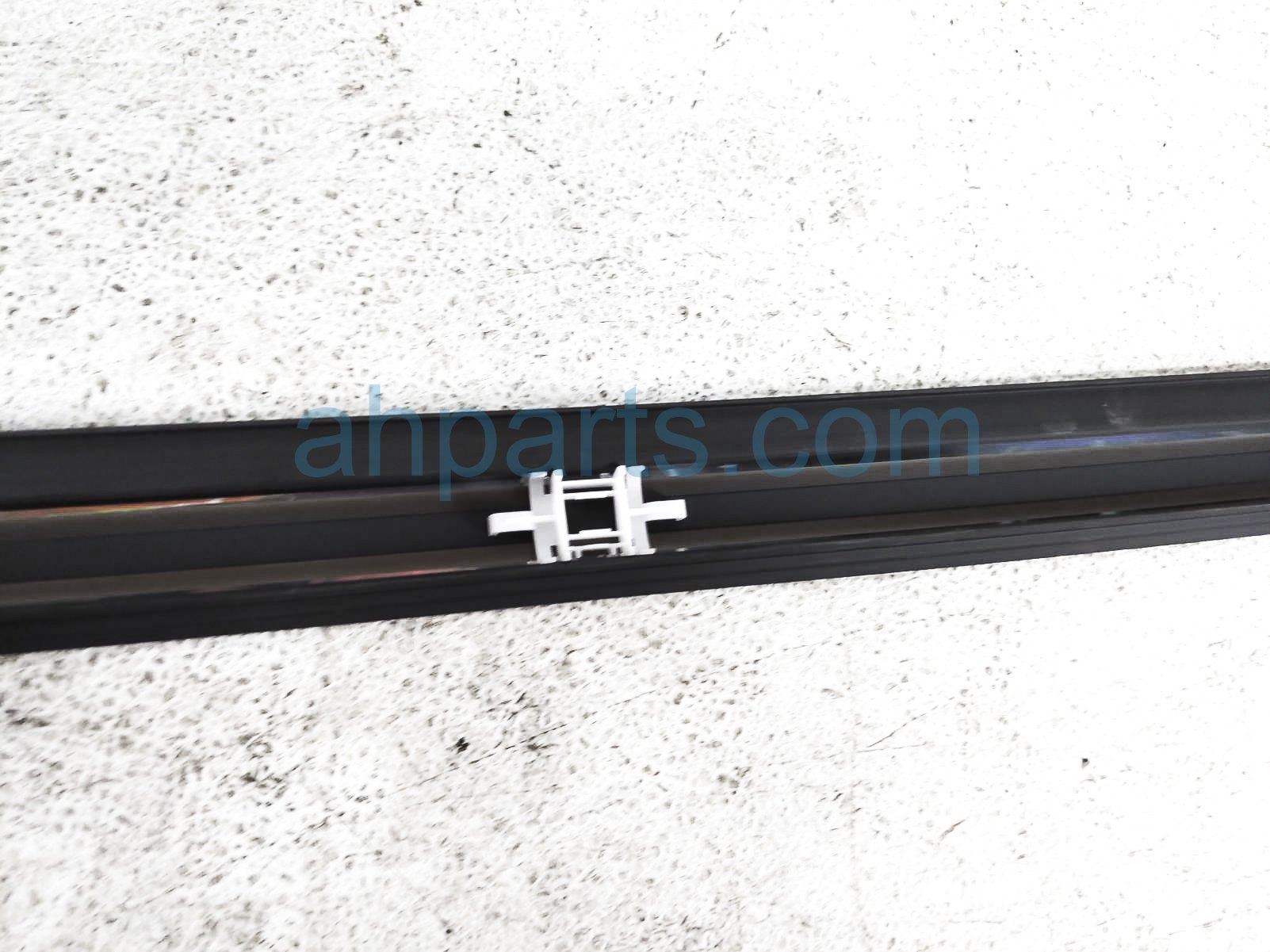 2023 Nissan Rogue Passenger Roof Drip Seal Molding - Black 73852-6RA0A,