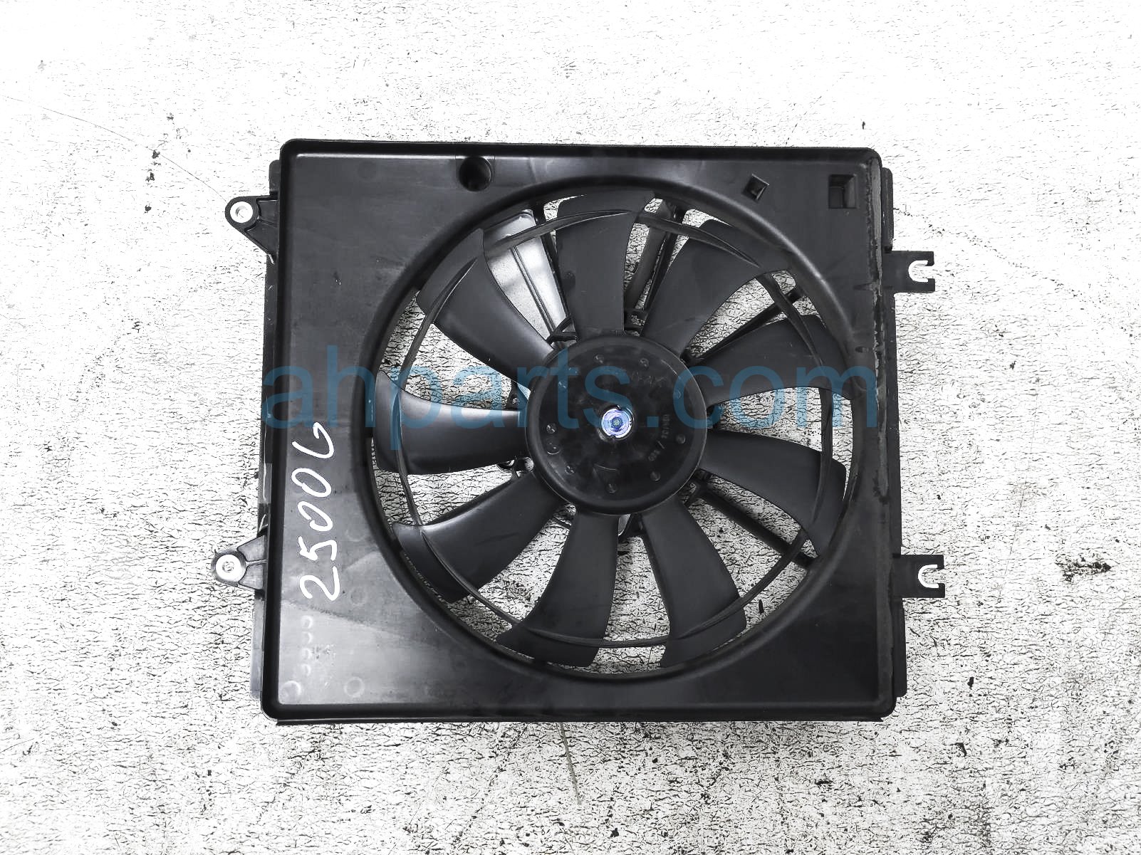 Sold 2024 Honda Accord Cooling Ac Condenser Fan Assembly - 1.5t 38615 ...