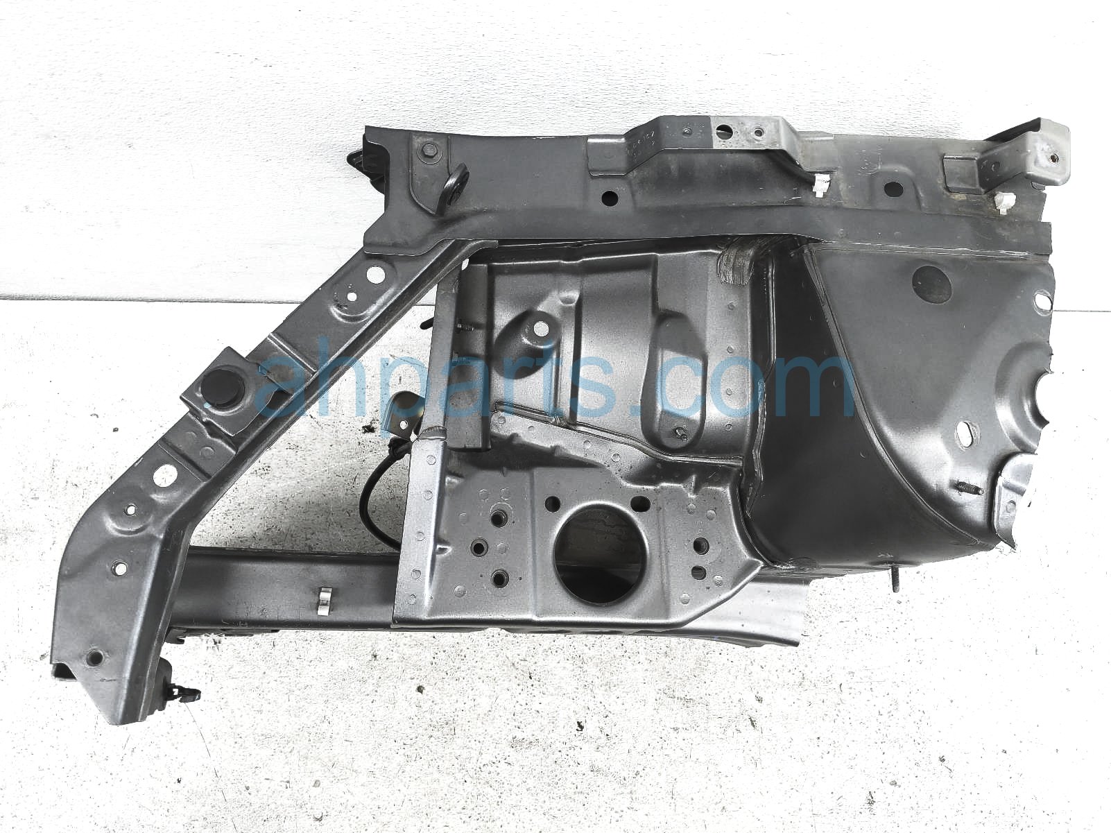 Sold 2022 Nissan Sentra Passenger Apron / Shock Tower Cut - Grey F4120 ...