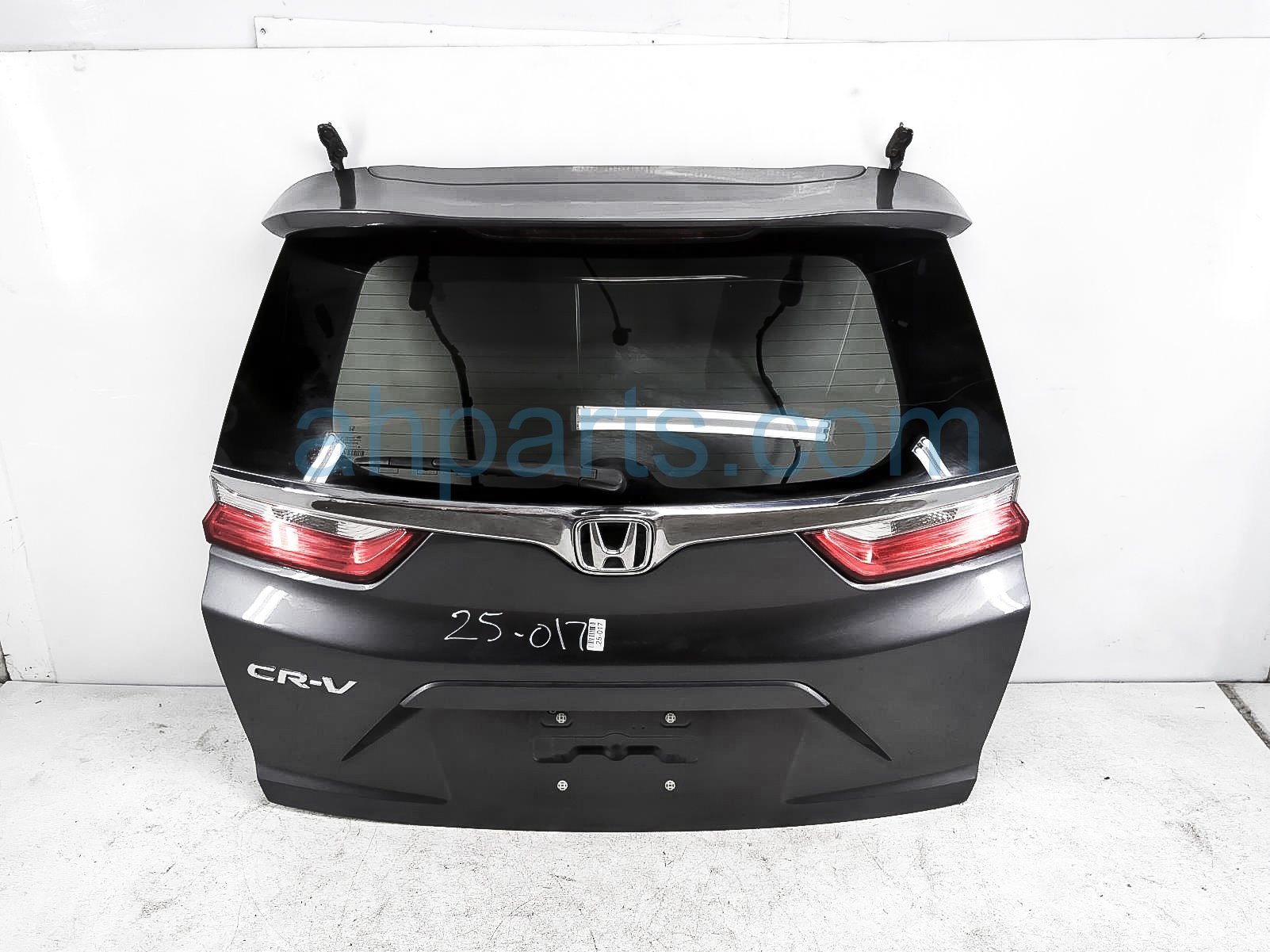 Sold 2018 Honda CR-V Deck Trunk Lid Lift Gate / Tail Gate - Grey ...