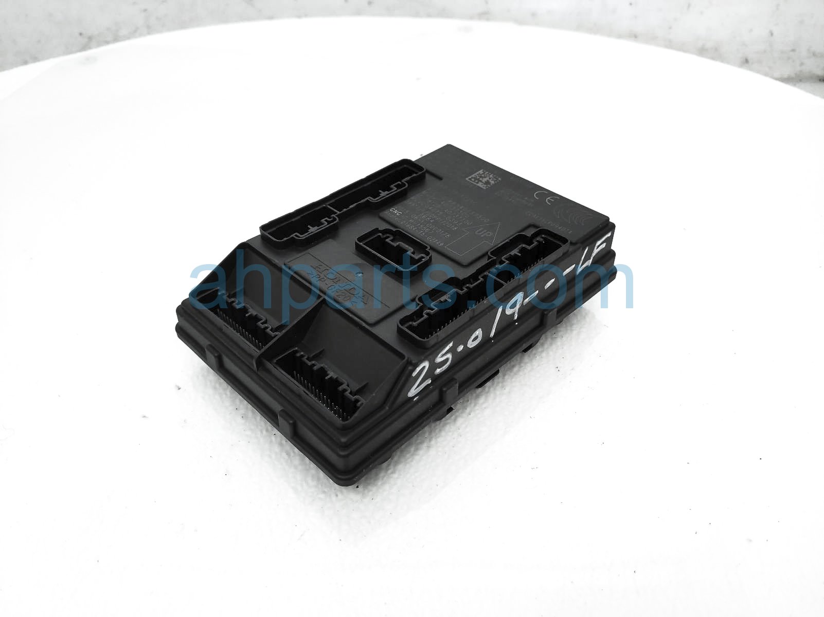 2019 Honda Civic Body Control Module (bcm) Type-r 38800-TGH-A23,