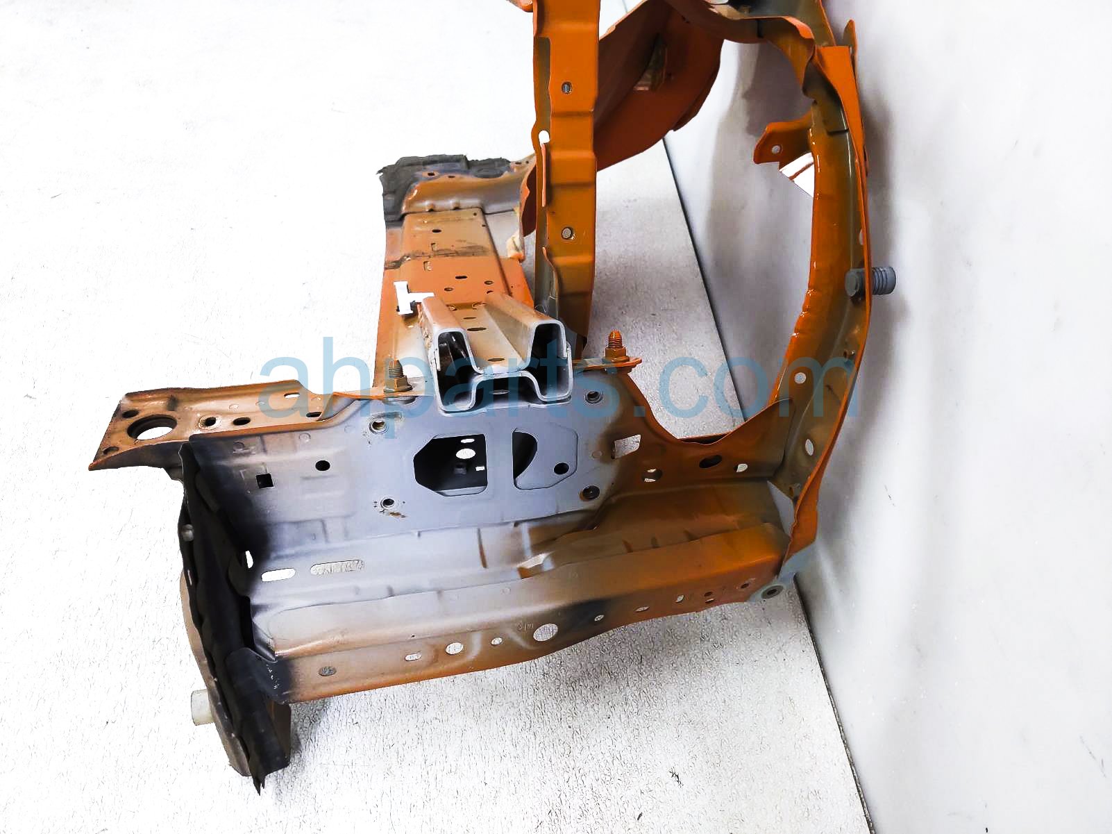 Sold 2018 Subaru Crosstrek Passenger Apron / Shock Tower Cut - Orange ...