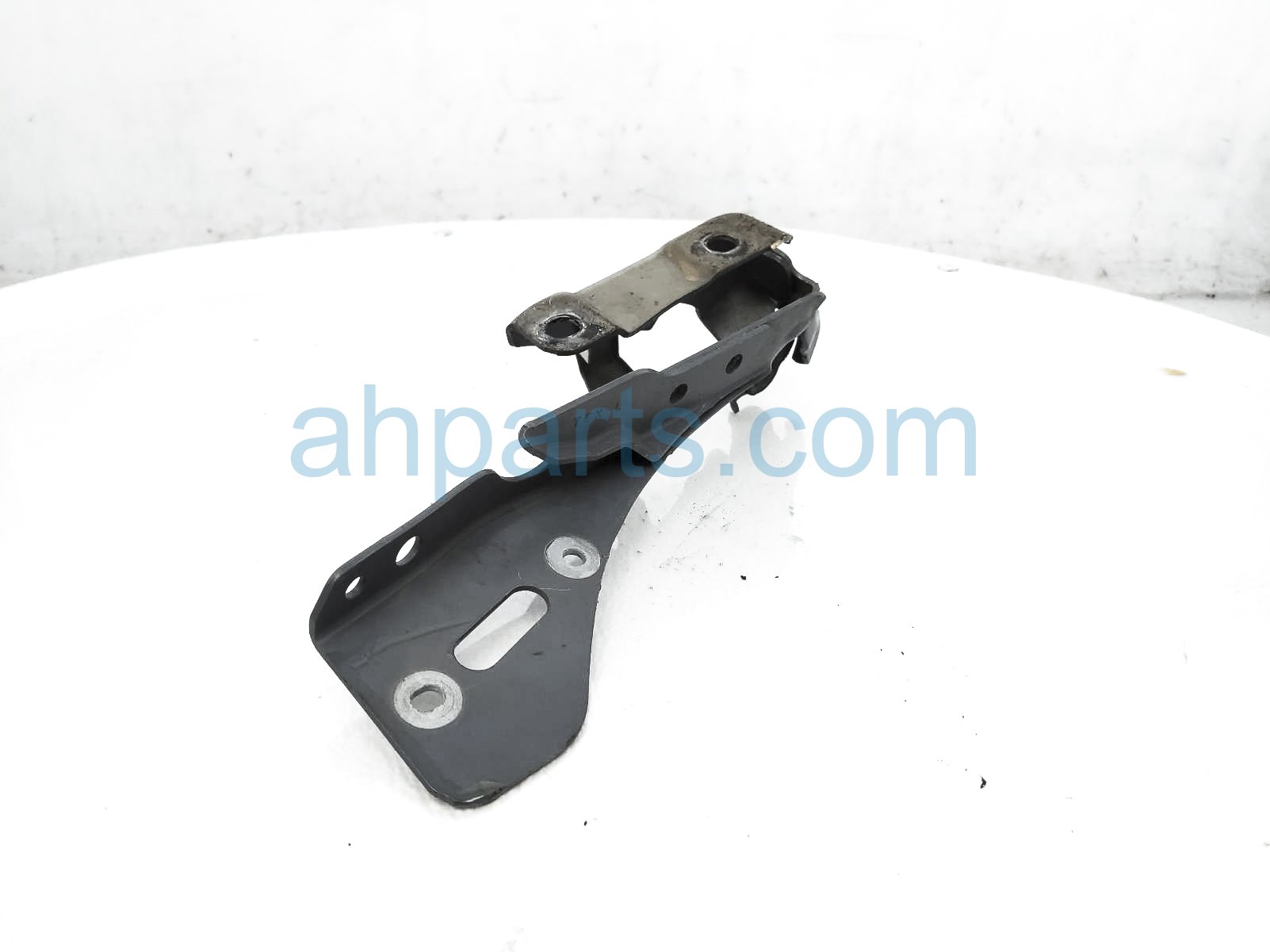 Sold 2019 Honda Civic Driver Side Hood Hinge - Grey - Htbk 60170-TGH-A00ZZ,