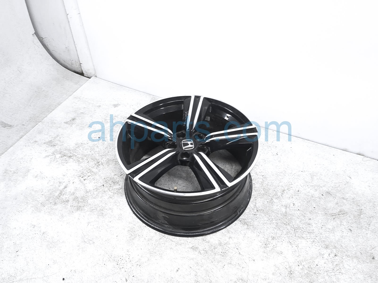Sold 2024 Honda Accord Rear Driver Wheel / Rim* 42800-30B-AE0,