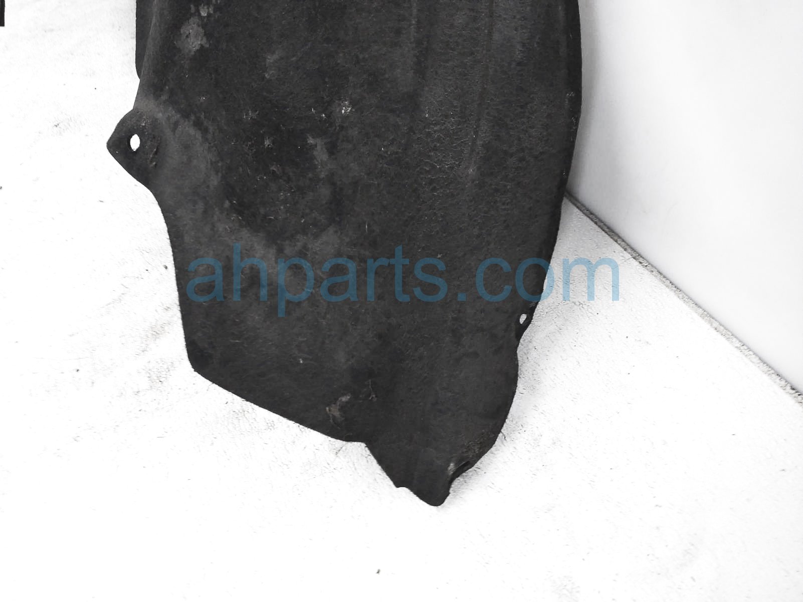 Sold 2018 Honda CR-V Rear Driver Inner Fender Liner 74590-TLA-A50,