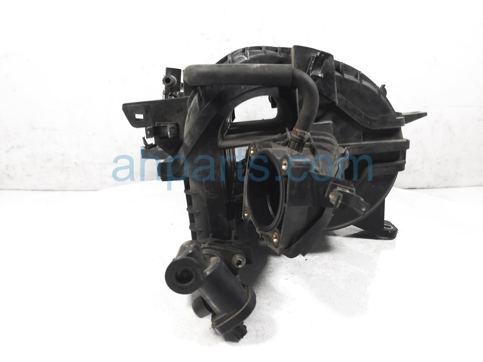 Sold 2016 Nissan Altima Upper Intake Manifold - 2.5l 14001-3TA0C,