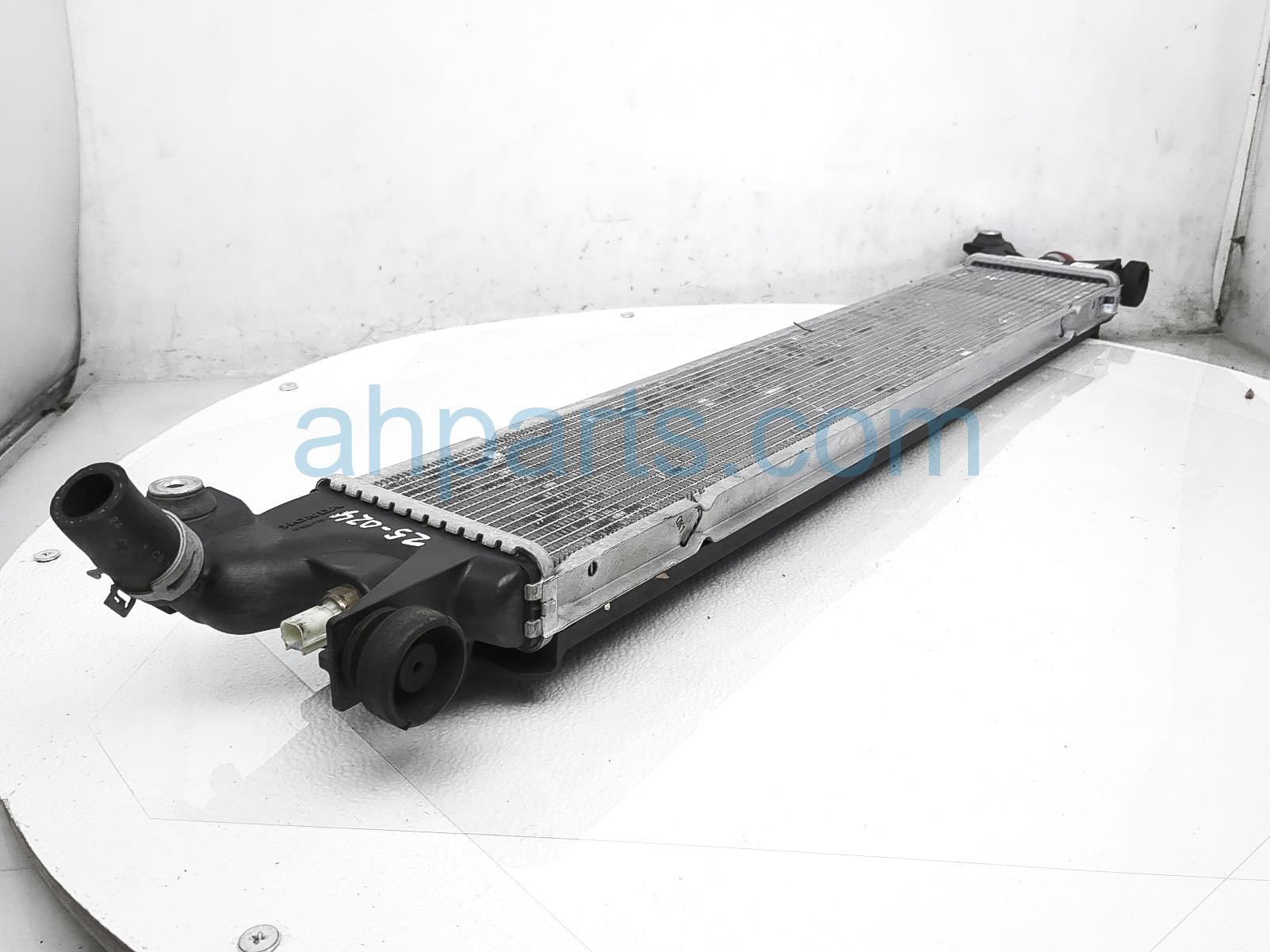 Sold 2024 Honda Accord Pcm Radiator Cooler - Hybrid- 20k Mi 1J010-69F-A01,