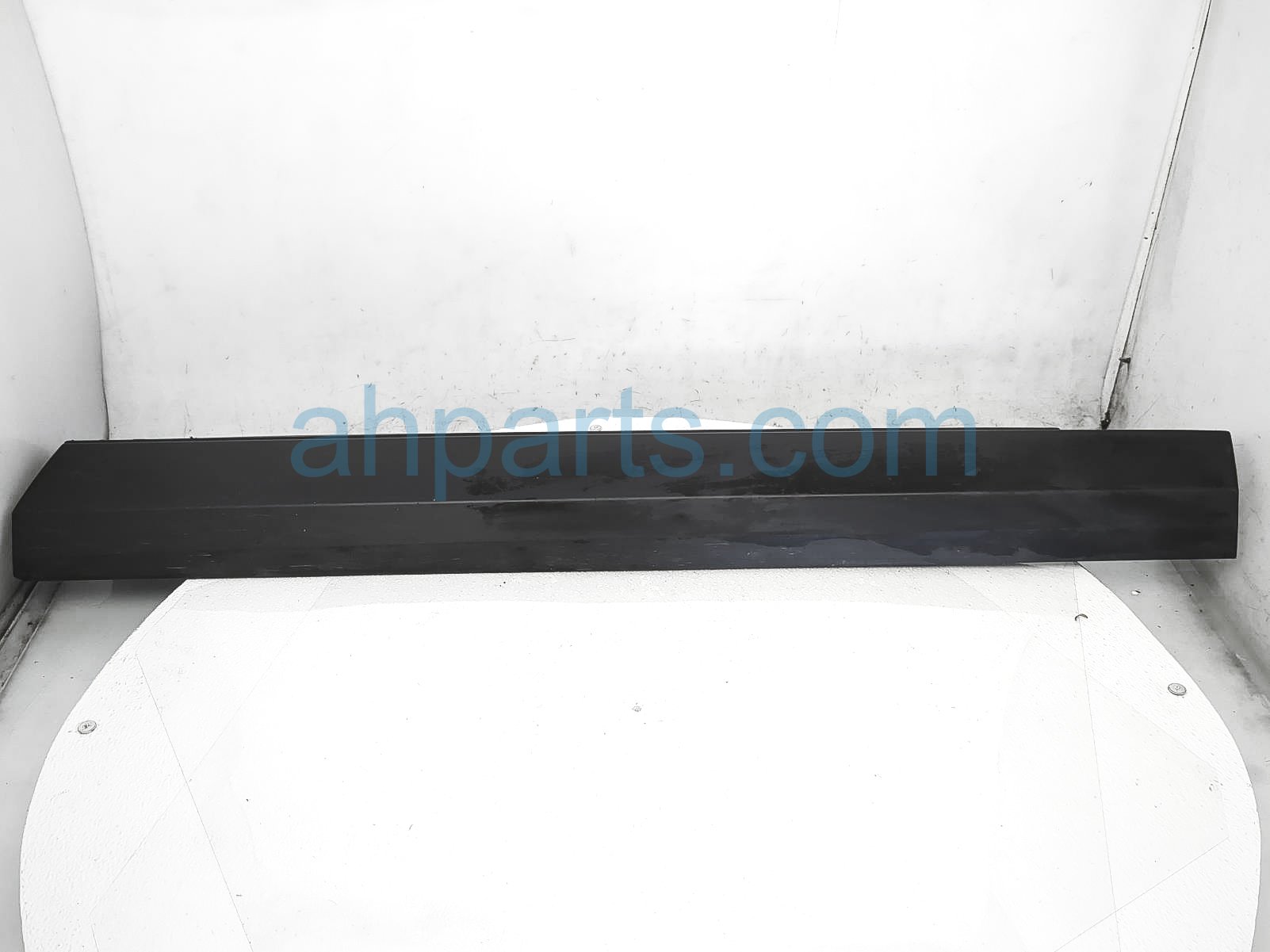 Sold 2021 Nissan Rogue Front Passenger Outer Door Lower Molding 80870 ...