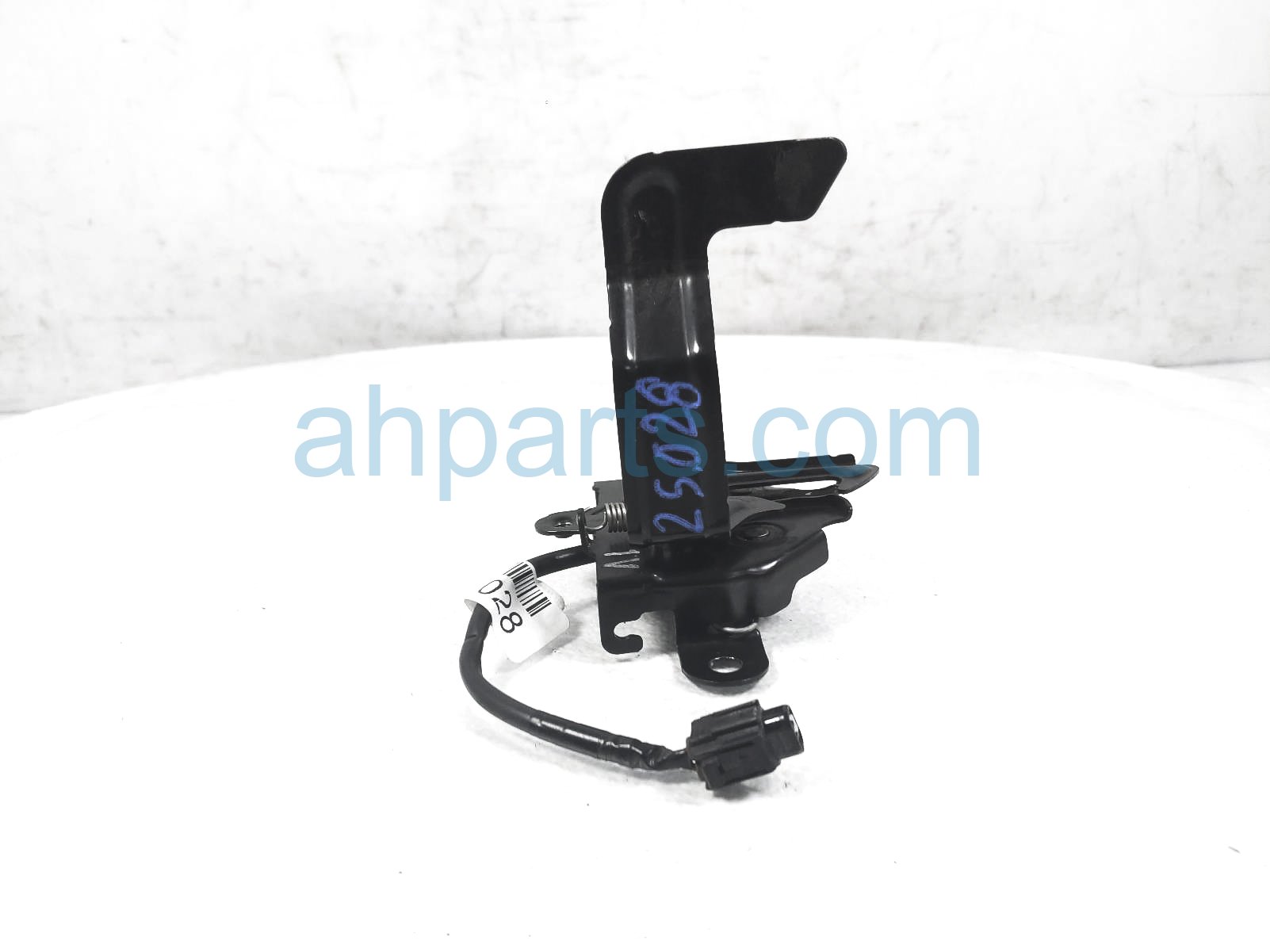 Sold 2023 Lexus Is500 Hood Lock / Latch Assy 53510-53140