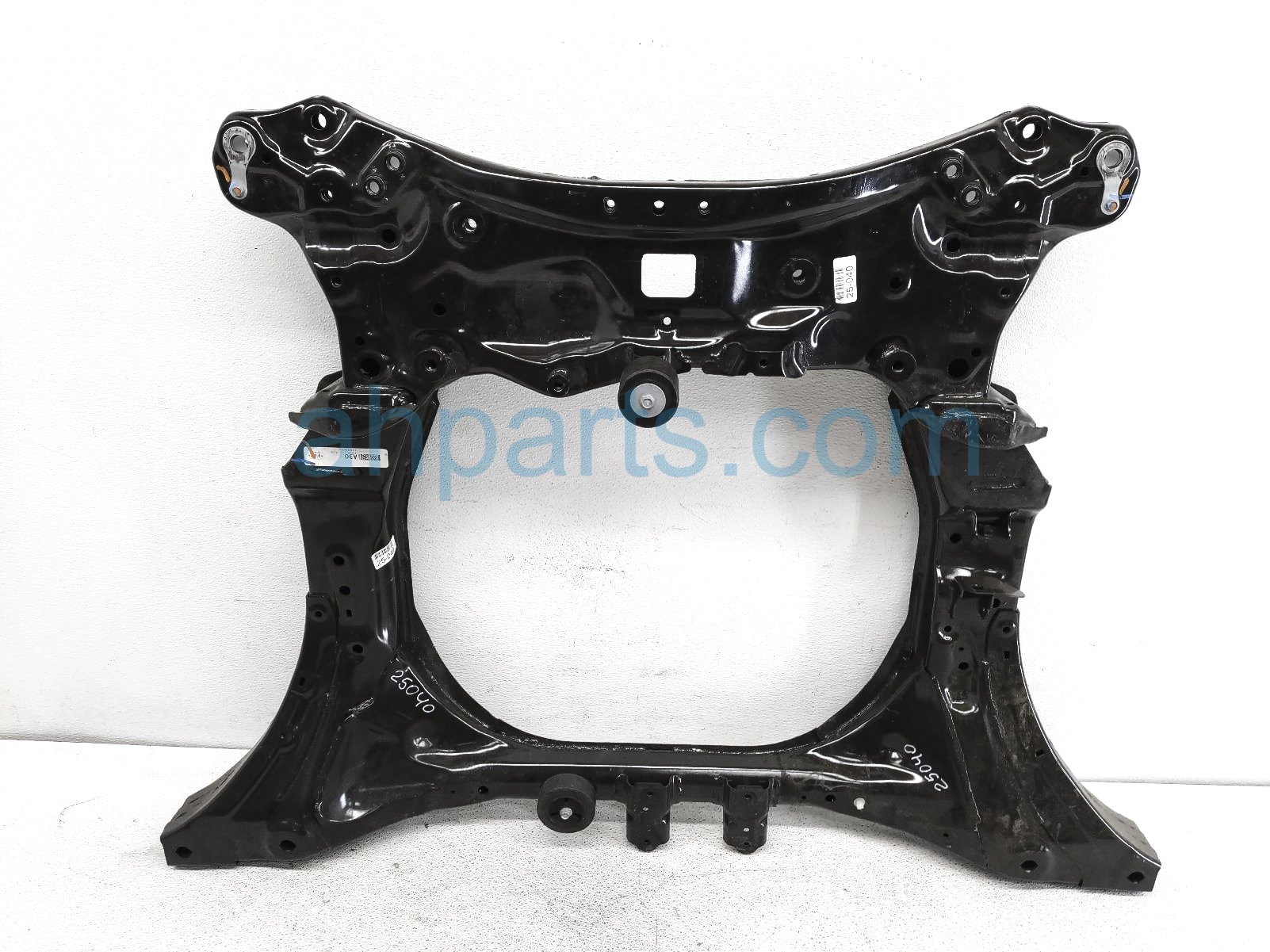 Sold 2025 Honda Pilot Crossmember Front Engine Sub Frame / Cradle 50200 ...
