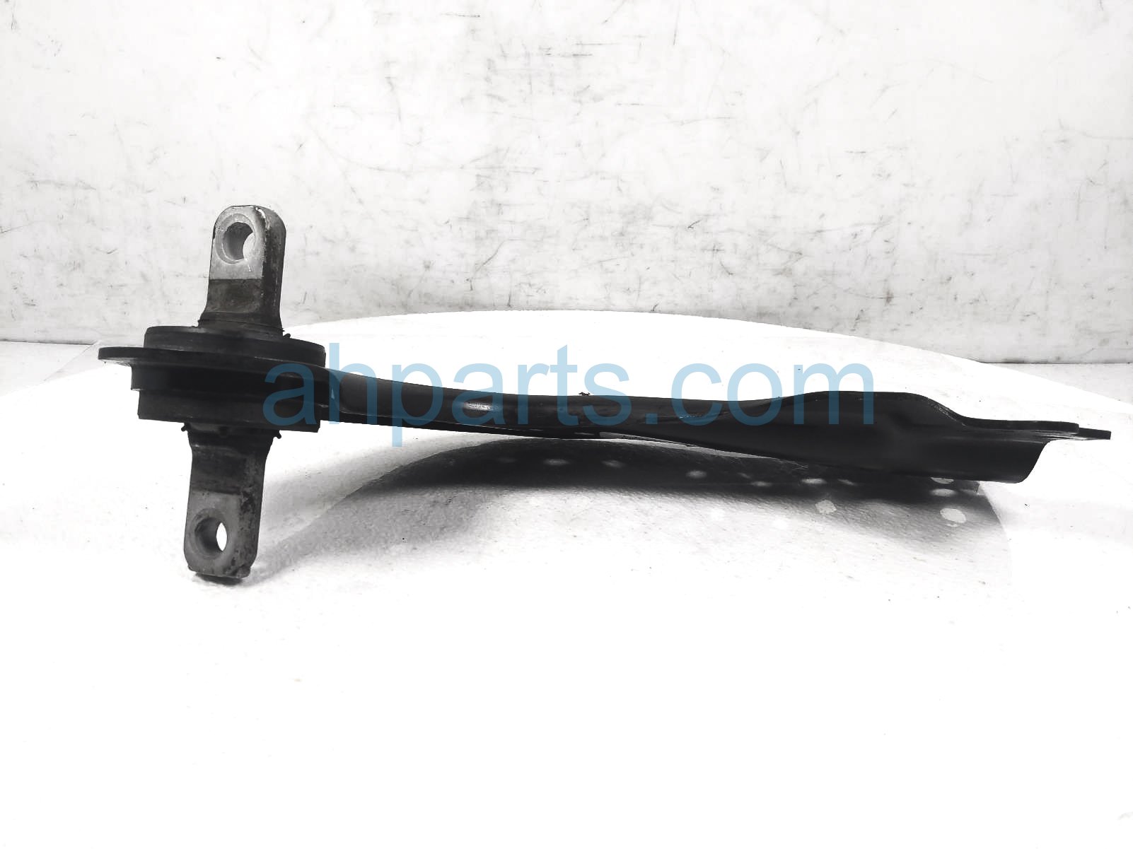 Sold 2019 Toyota Rav 4 Lower Rear Passenger Trailing Control Arm 48760 ...