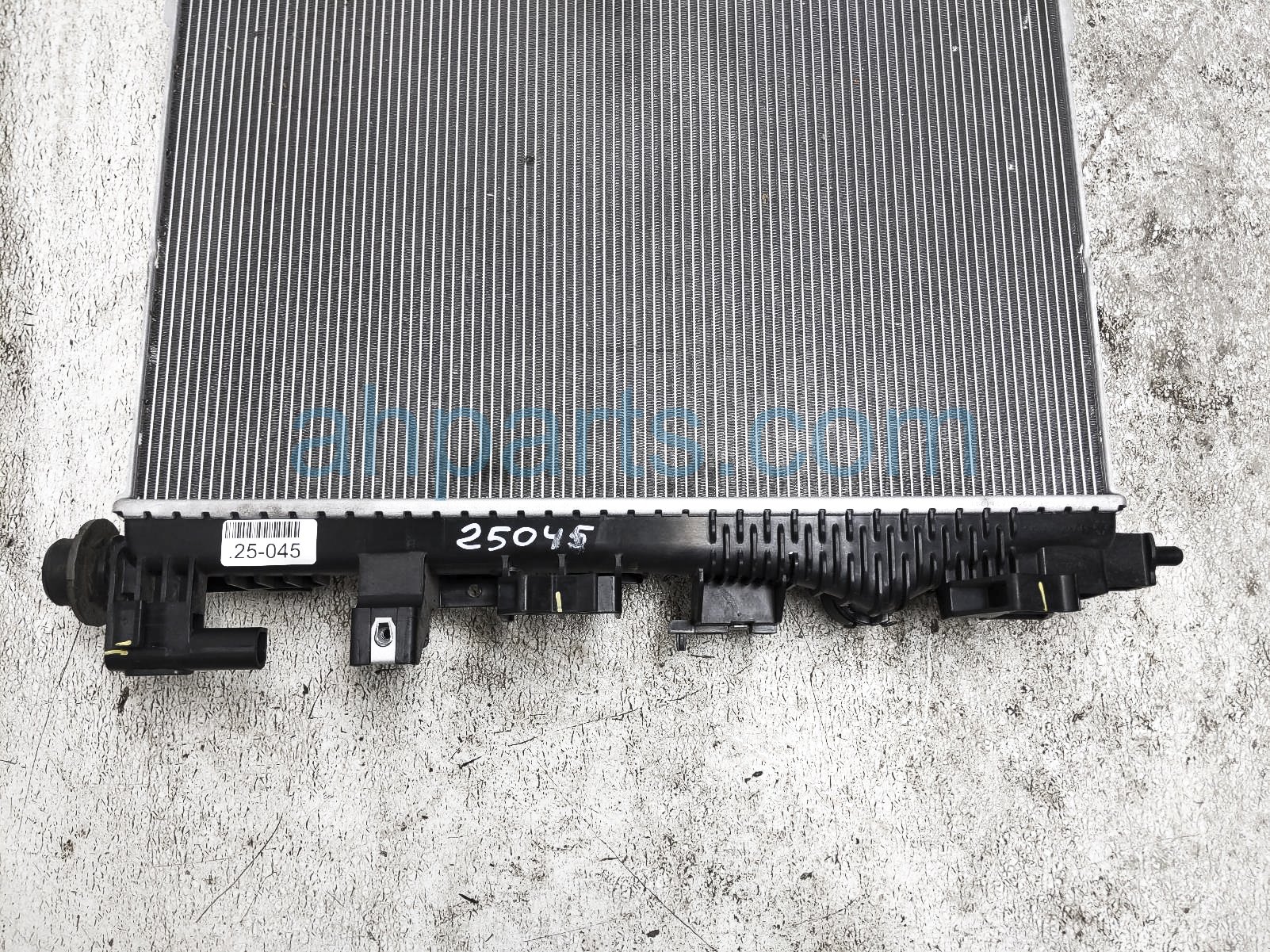 Sold 2024 Chevy Equinox Radiator 85607642,