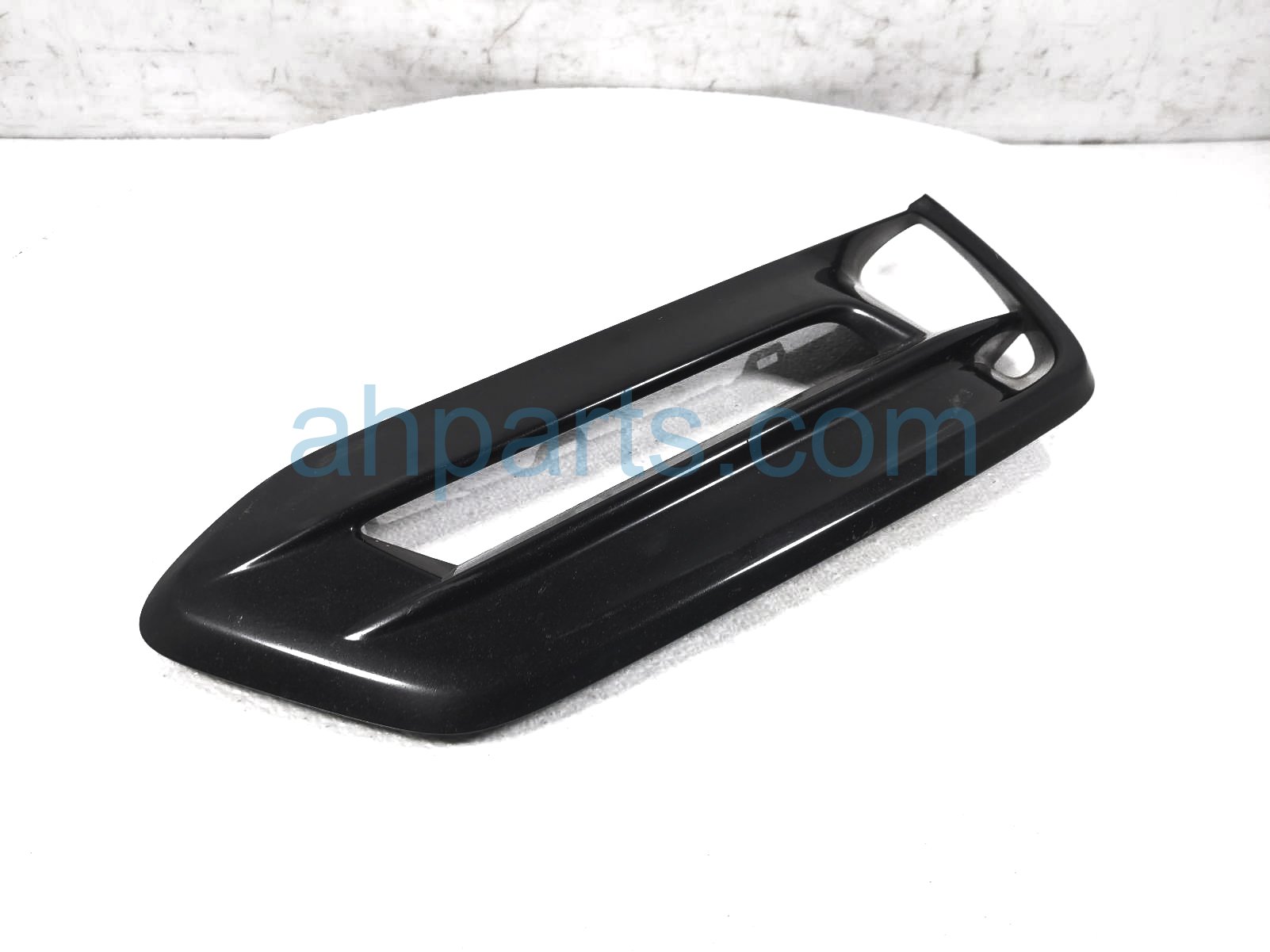 Sold 2018 Honda Accord Passenger Fog Lamp Grille Cover- Sport* 71102 ...