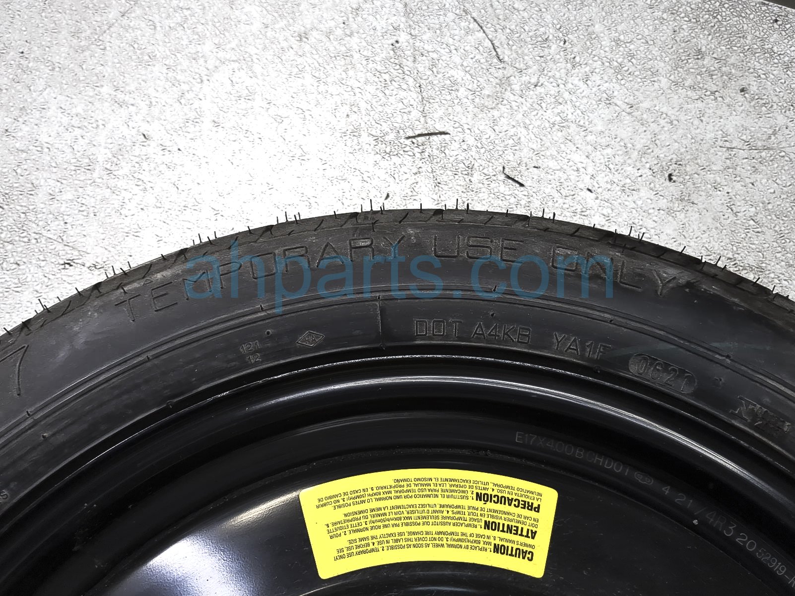 2021 Hyundai Santa Fe Rim T135/90d17 Spare Donut Wheel + Tire 52919-R5100,