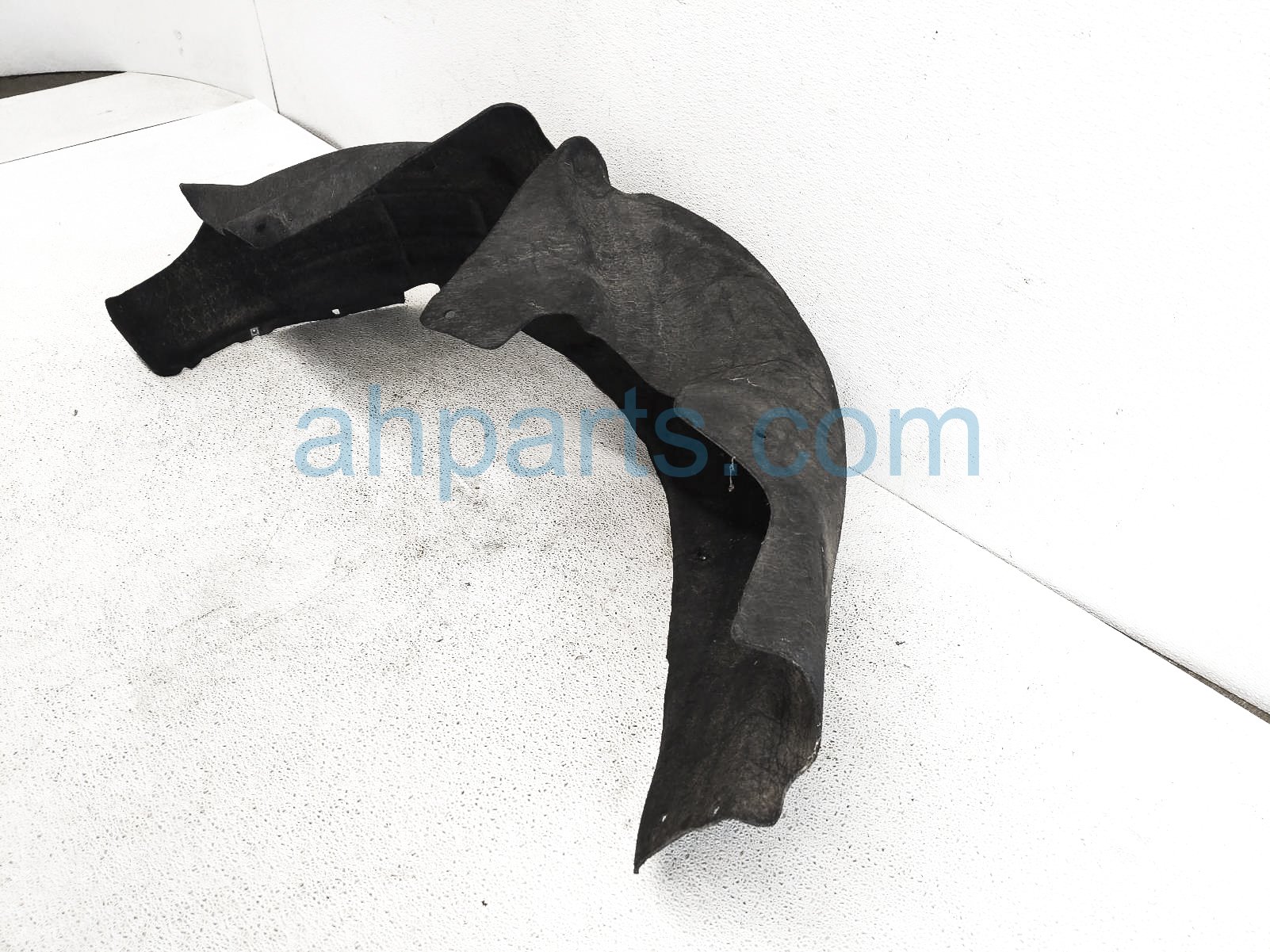 Sold 2019 Honda Civic Rear Driver Inner Fender Liner 74592-TBA-A10,