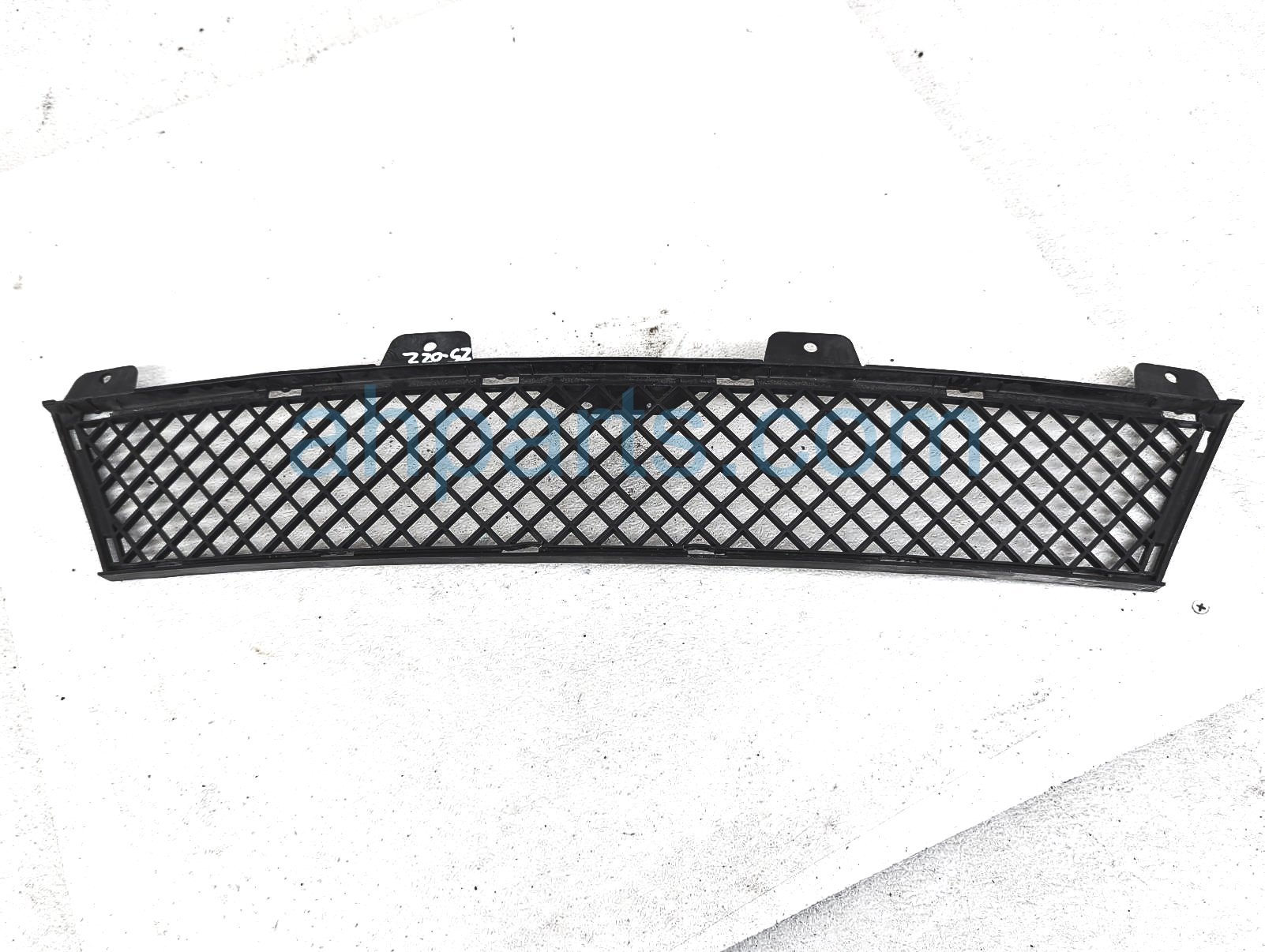 Sold 2010 BMW Z4 Bumper Center Lower Grille 51-11-7-203-790,
