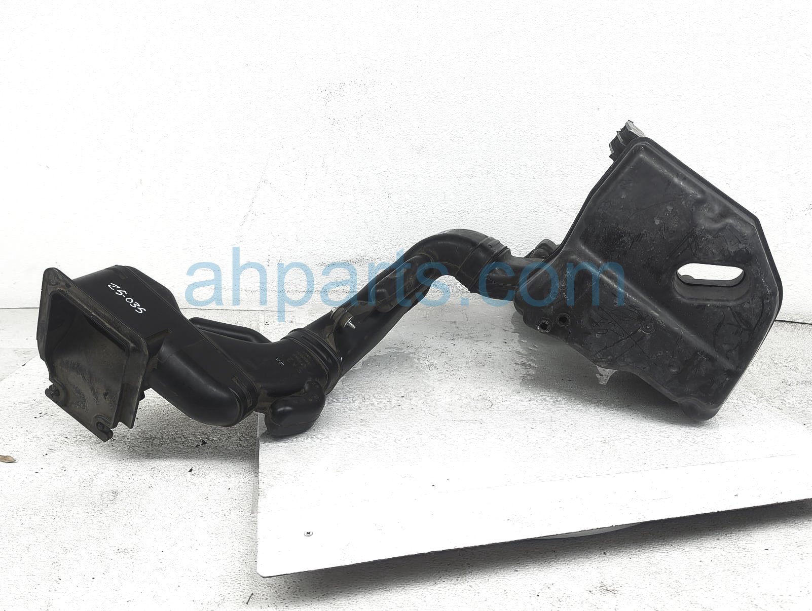 2015 Honda Accord Intake Air Cleaner Resonator W/tube 17230-5A2-A00,