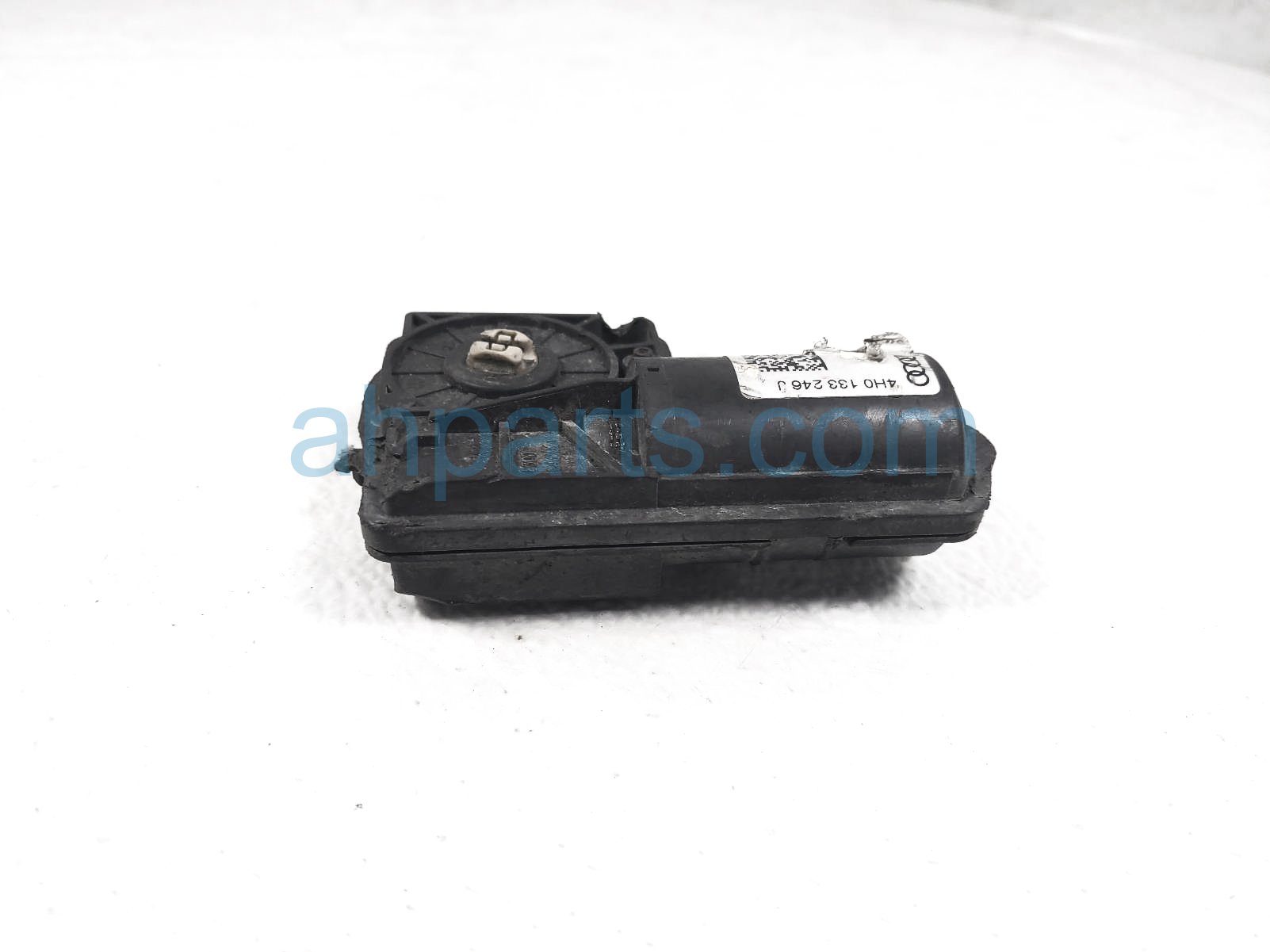 Sold 2018 Audi S3 Audi Muffler Exhaust Control Valve Actuator * 4H0-133 ...