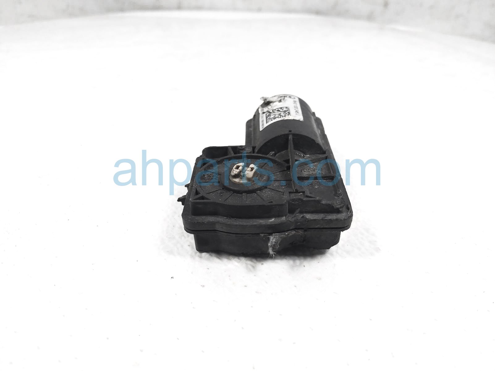 Sold 2018 Audi S3 Audi Muffler Exhaust Control Valve Actuator * 4H0-133 ...