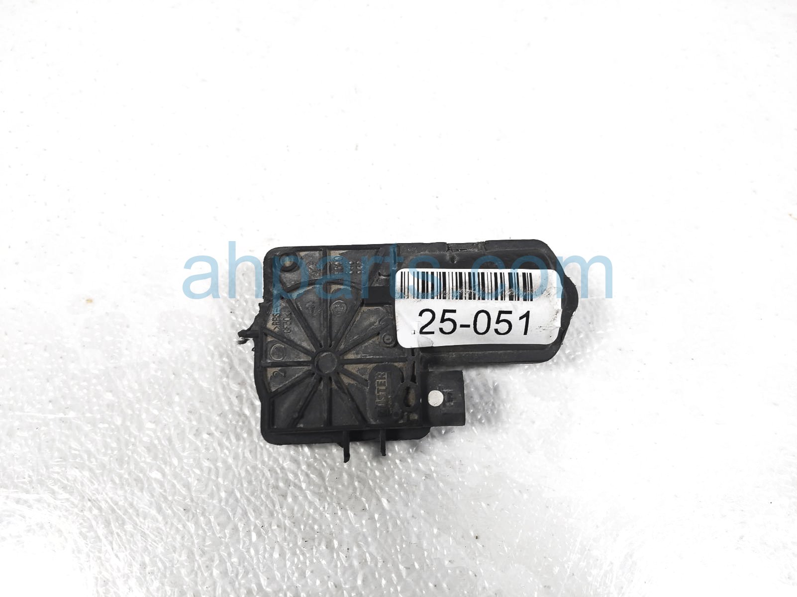 Sold 2018 Audi S3 Audi Muffler Exhaust Control Valve Actuator * 4H0-133 ...