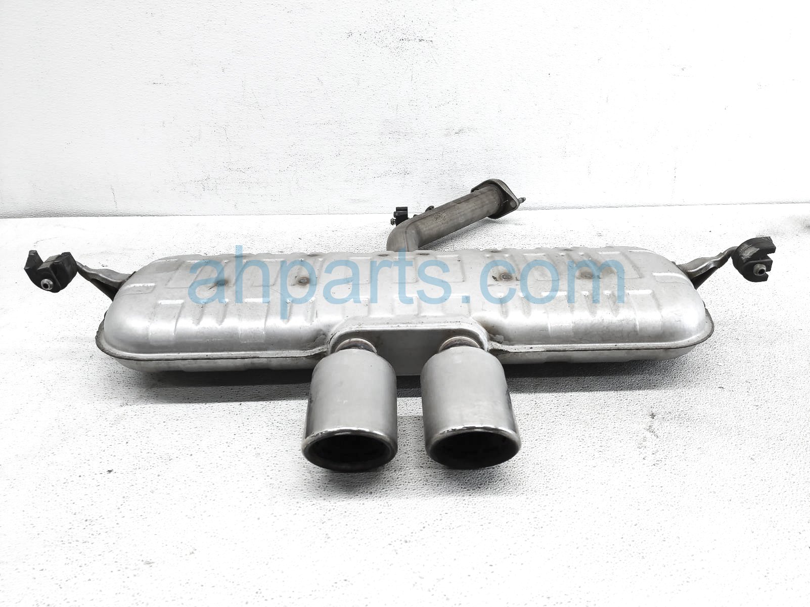 Sold 2019 Hyundai Veloster Rear Exhaust Muffler Assy - 1.6l A/t 28710 ...