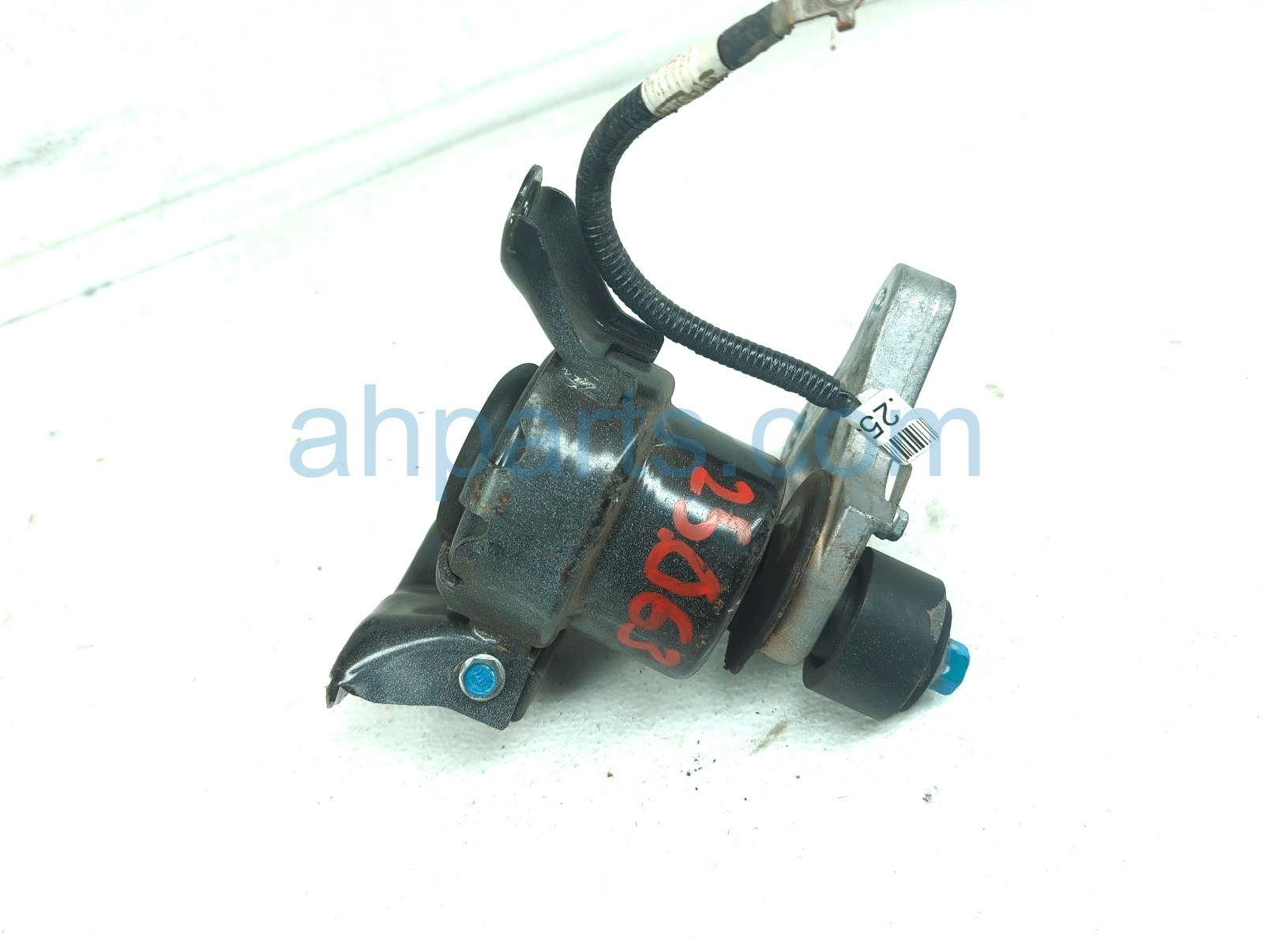 Sold 2019 Honda FIT Engine/motor Front Engine Mount - 1.5l 50822-T5R-A01,