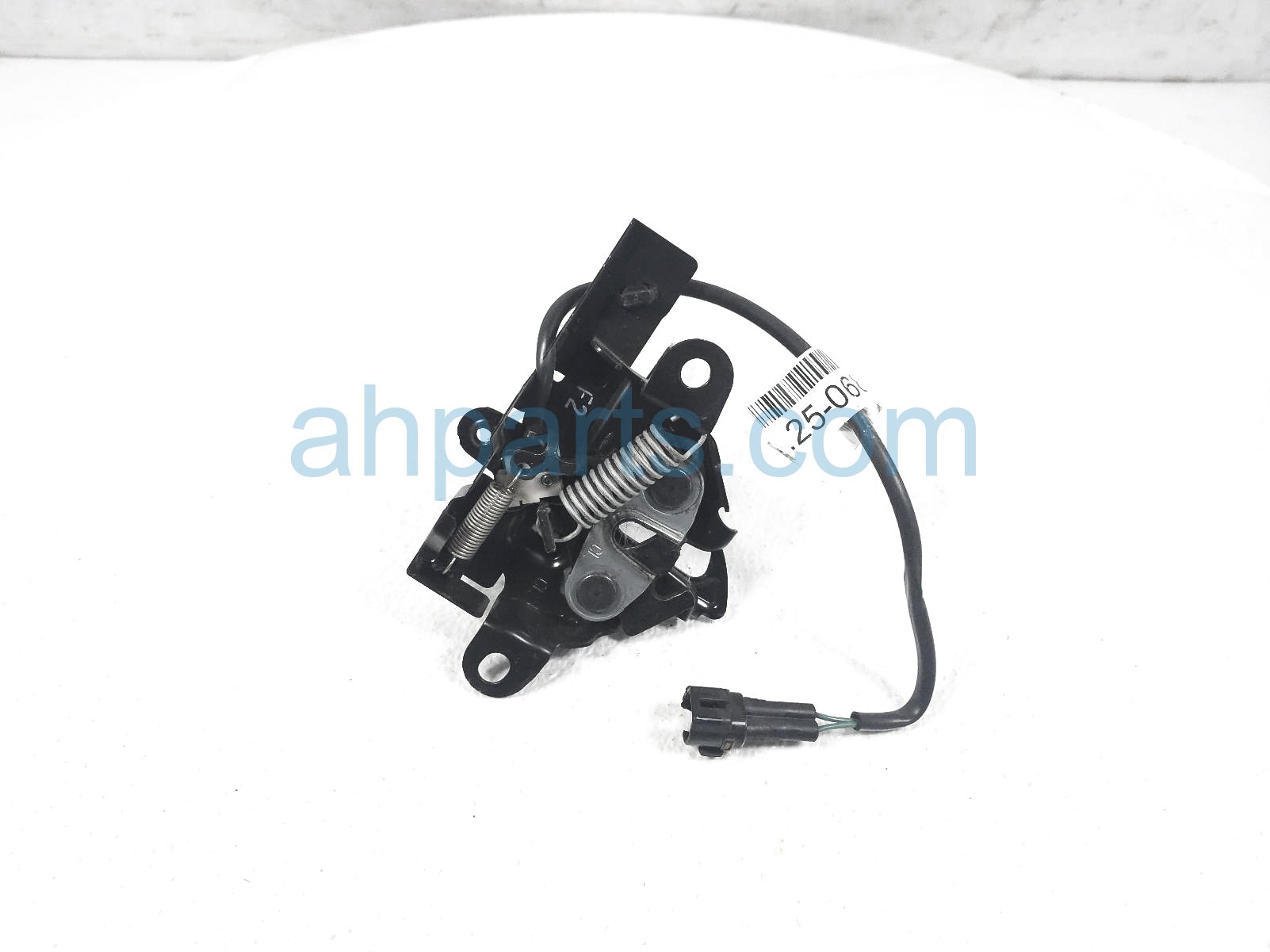 Sold 2024 Toyota Prius Hood Lock / Latch Assy ** 53510-47191,