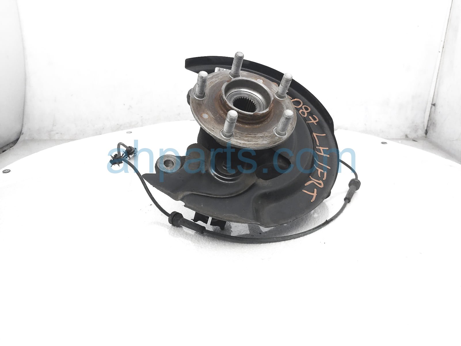 Sold 2021 Nissan Sentra Front Driver Spindle Knuckle Hub 40015-6LA1A,