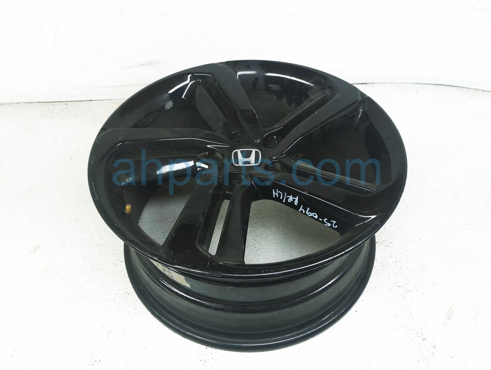 Sold 2022 Honda Accord Rear Driver Wheel / Rim - Painted Black 42700 ...